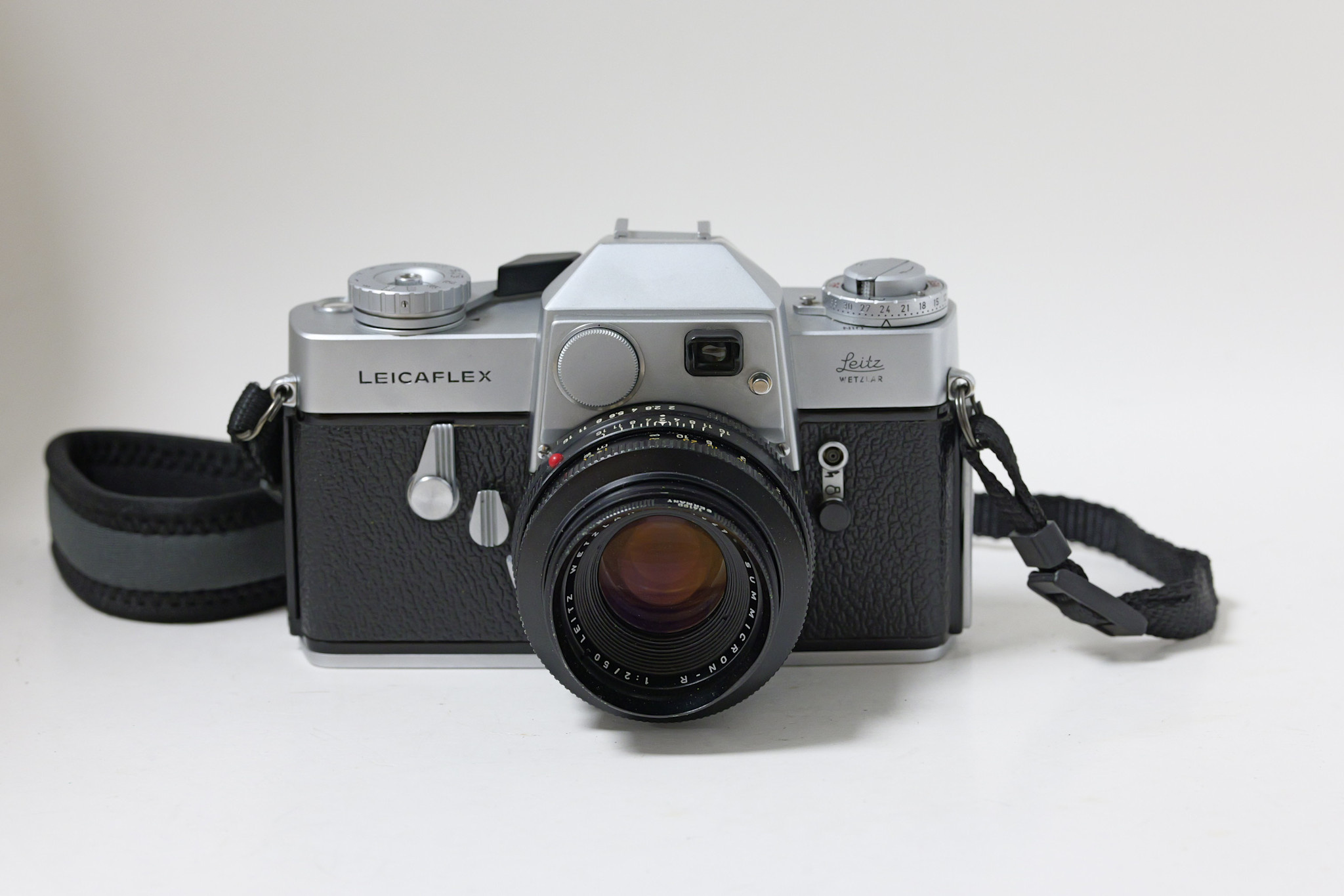 Leica Leicaflex Standard 35mm SLR Film Camera w/Summicron-R 50mm f/2.0 ...