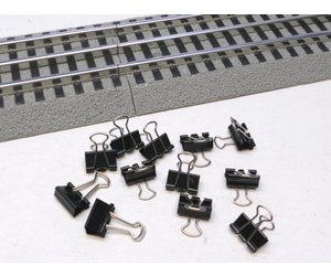 Track Locks for Lionel FasTrack - HENNING'S TRAINS