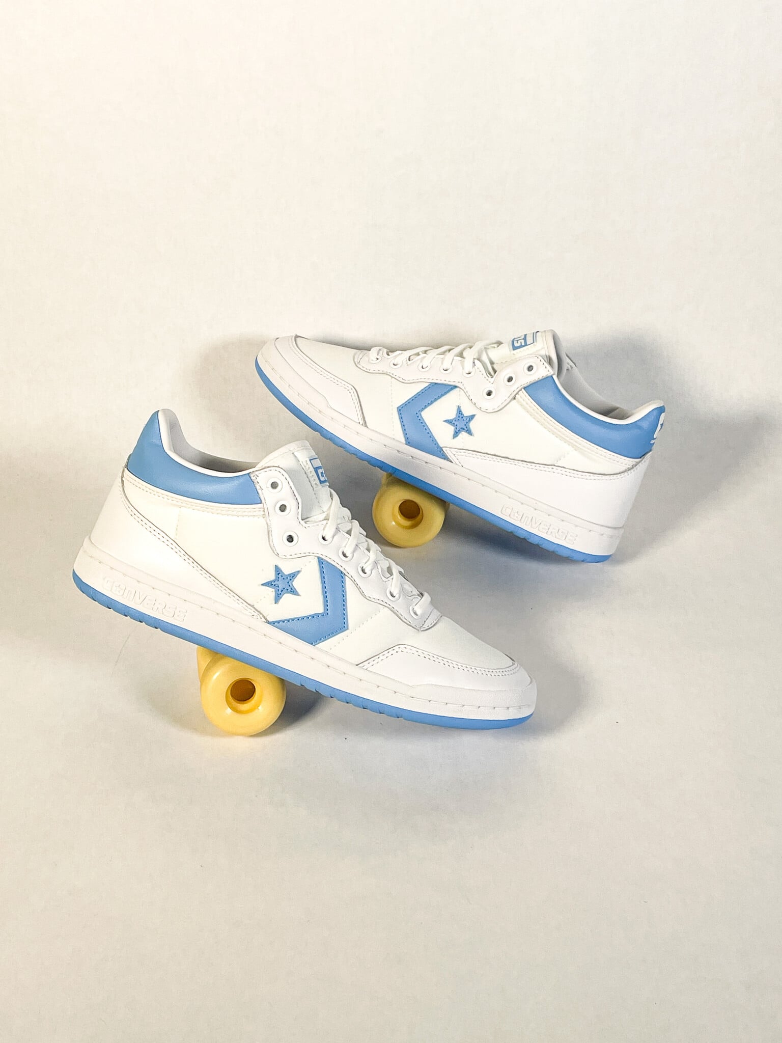 CONVERSE CONS FASTBREAKS PRO MID - WHITE/LT BLUE/WHITE - KINGSWELL ...