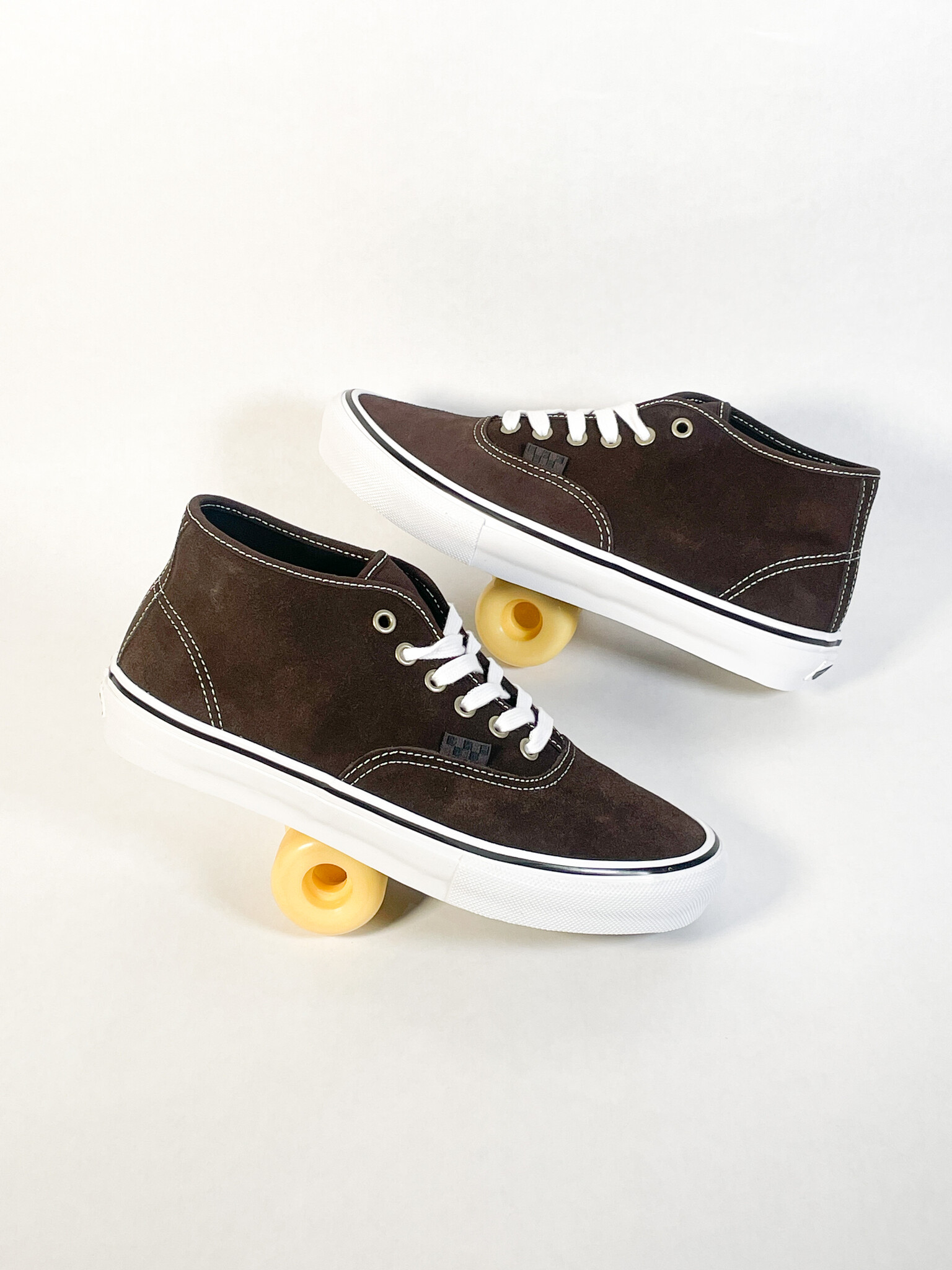 VANS SKATE AUTHENTIC MID VCU - DARK BROWN/WHITE - KINGSWELL - Los Feliz