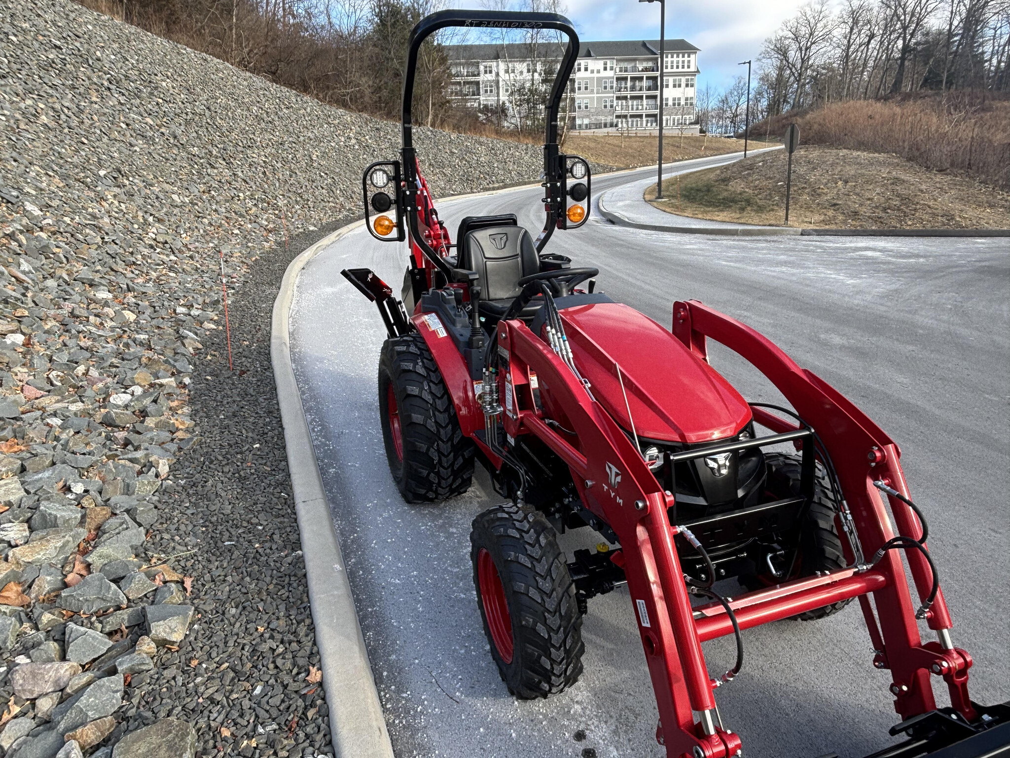 TYM T25 TRACTOR WITH LOADER AND BACKHOE #2654 - P & P Power