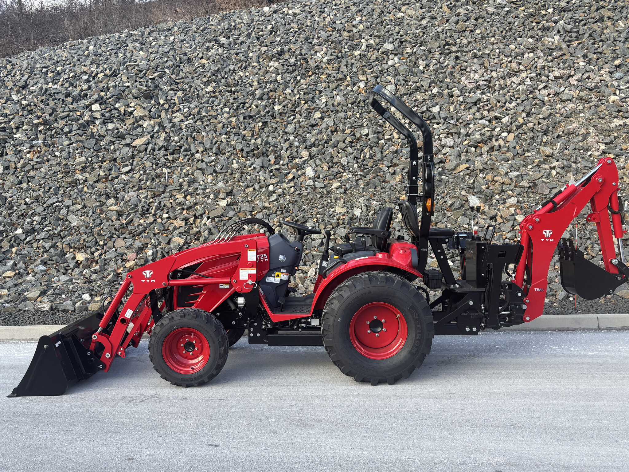 TYM T25 TRACTOR WITH LOADER AND BACKHOE #2654 - P & P Power