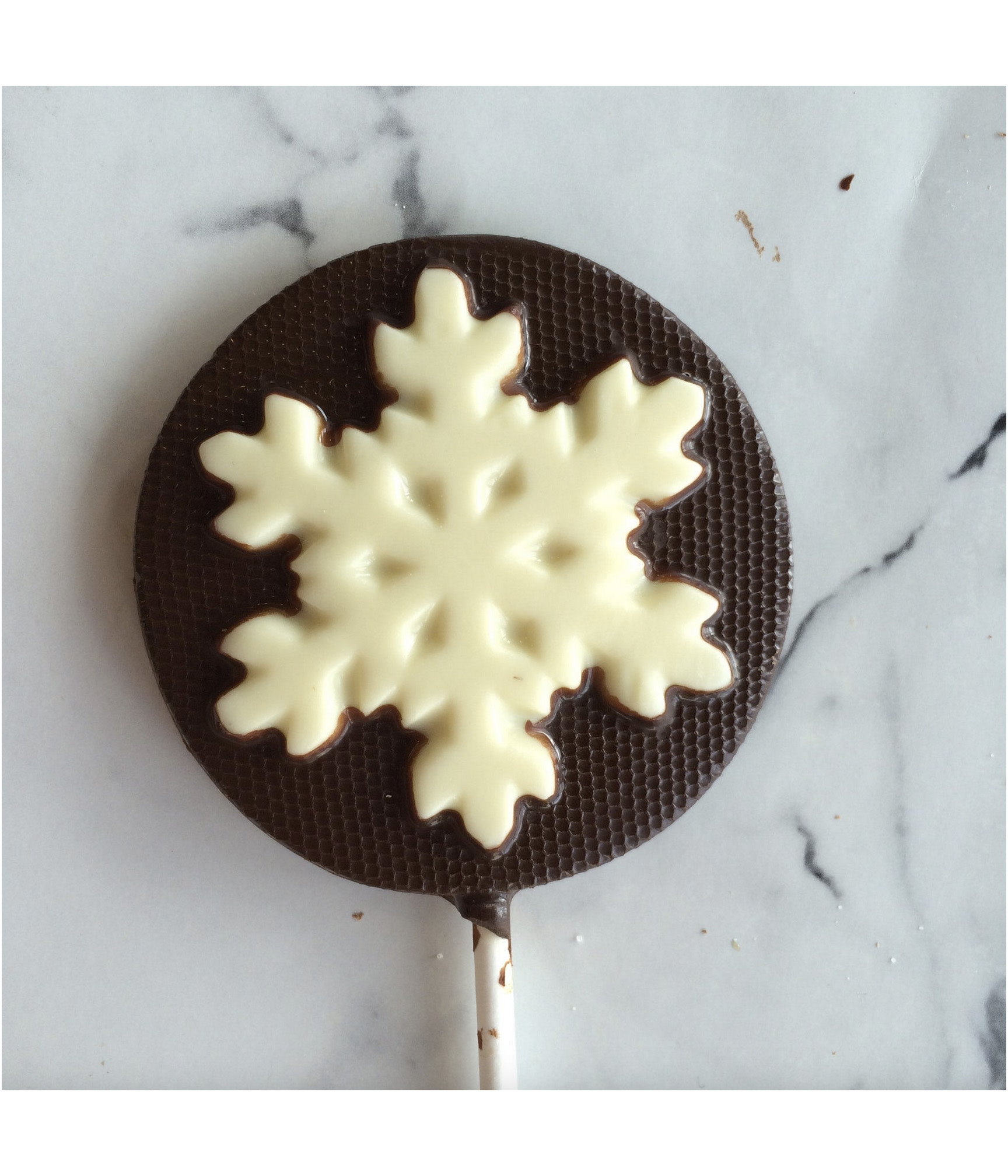 Snowflake Milk & White Chocolate Pop - Home