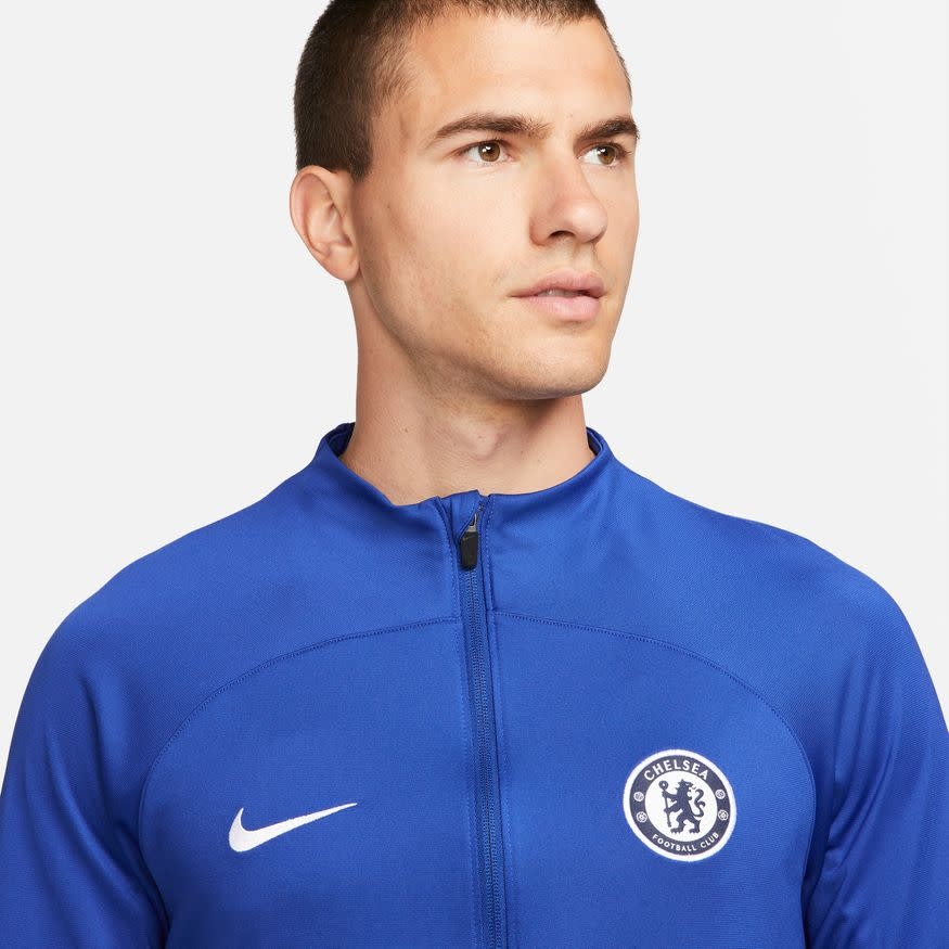 Nike Chelsea 22/23 Strike Track Jacket - SoccerWorld - SoccerWorld