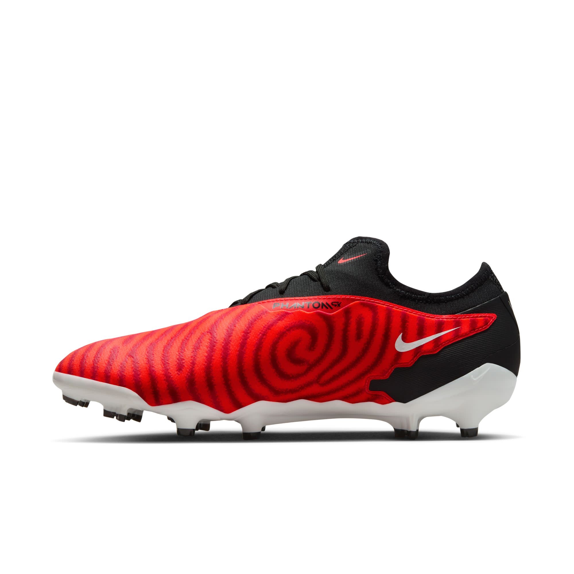 Nike Phantom GX Pro FG - SoccerWorld - SoccerWorld