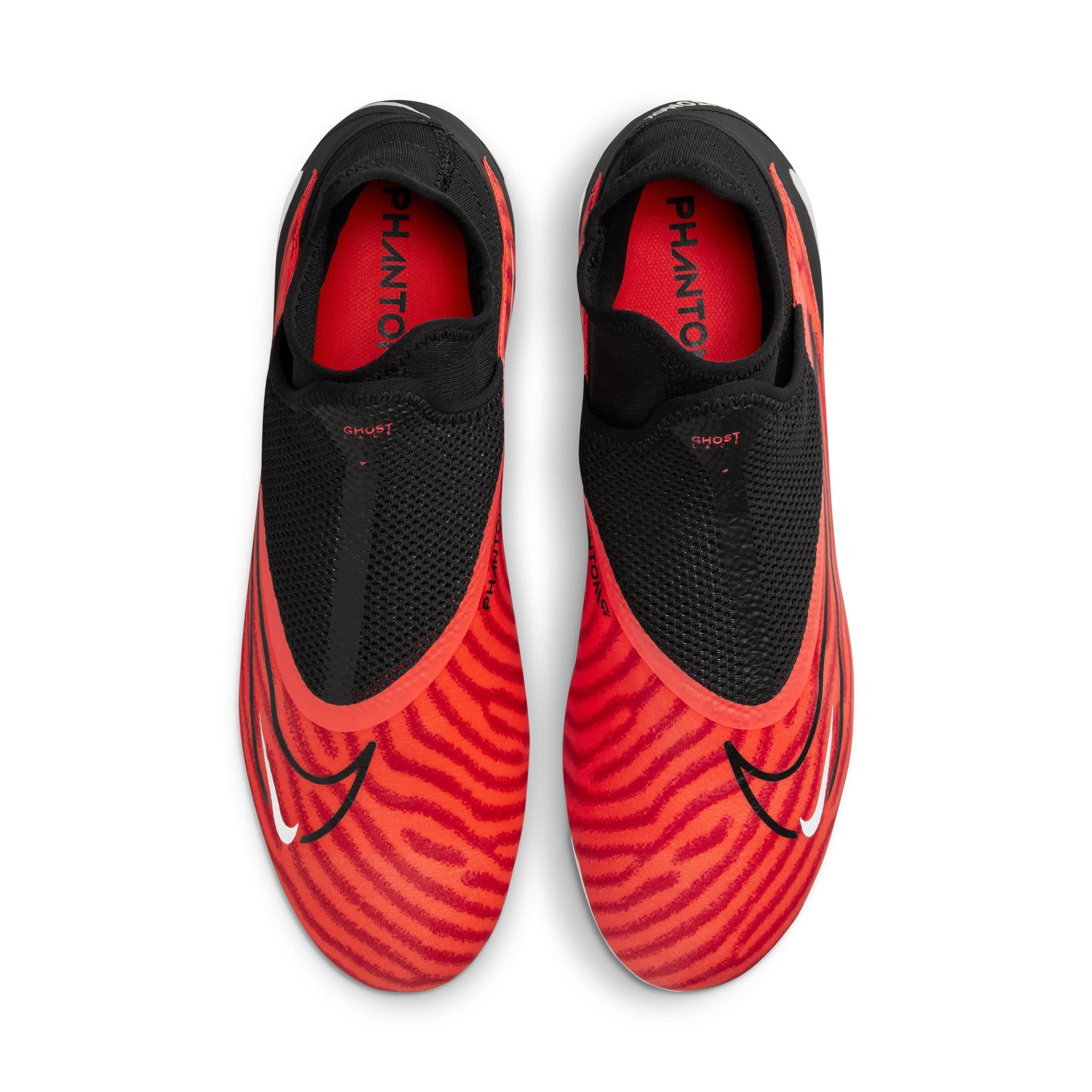 Nike Phantom GX Pro DF FG - SoccerWorld - SoccerWorld