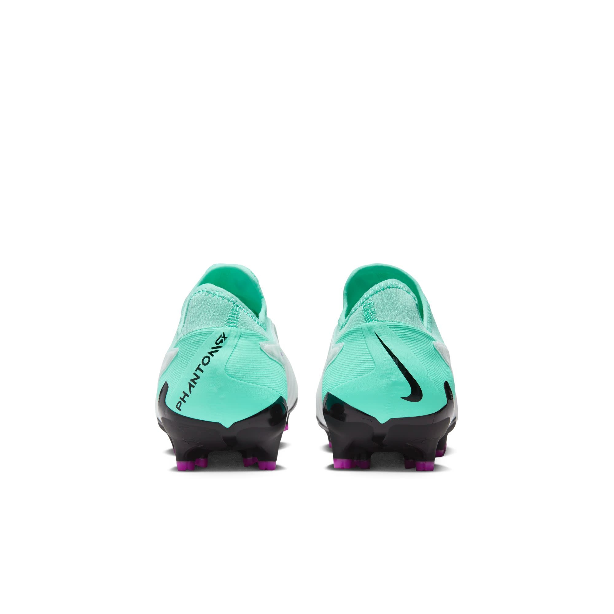 Nike Phantom GX Pro FG - SoccerWorld - SoccerWorld