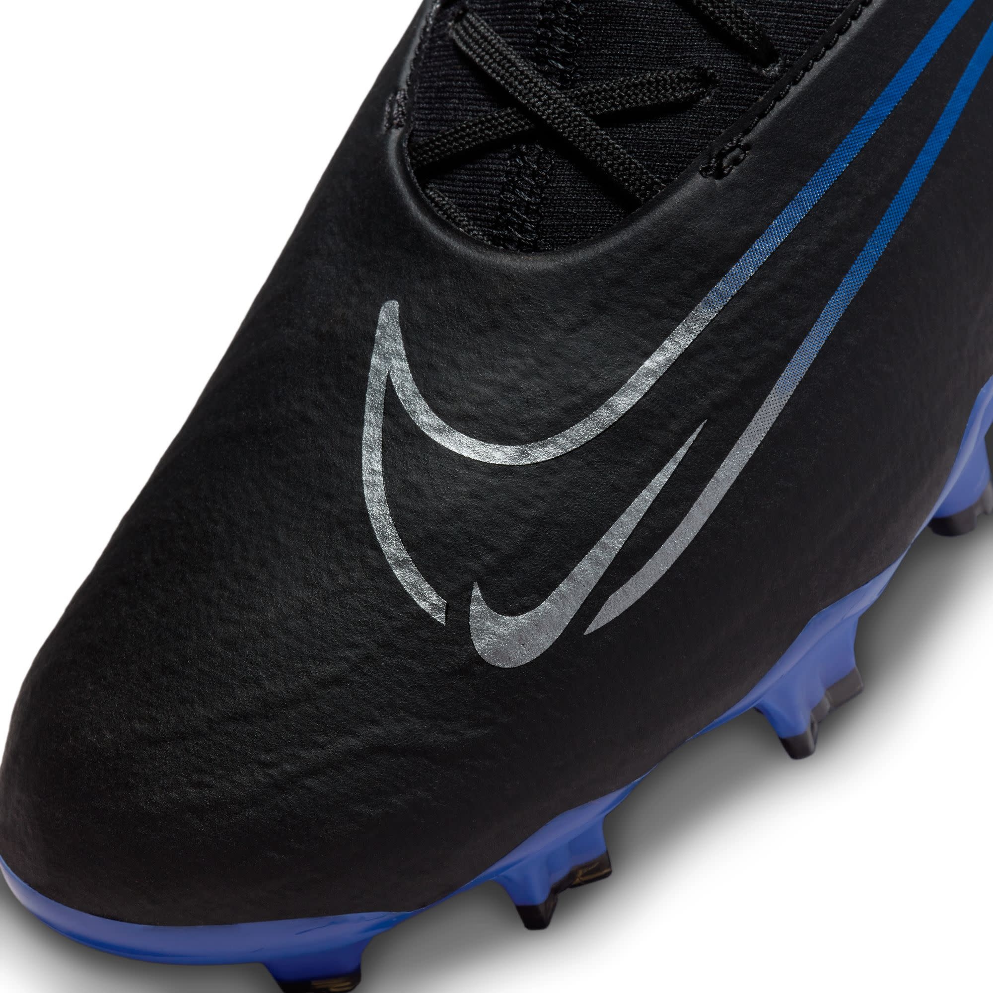 Nike Phantom GX Pro FG - SoccerWorld - SoccerWorld