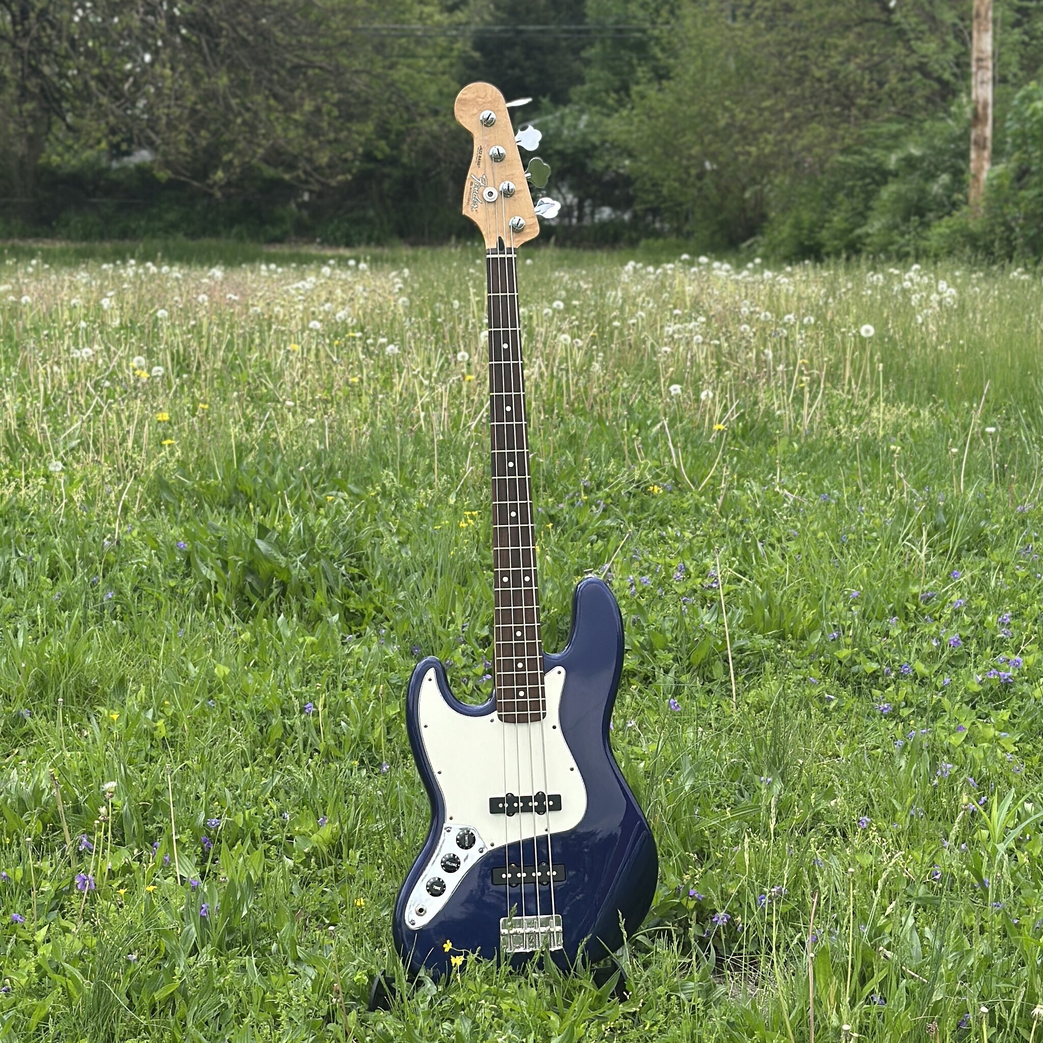 1999 Fender Jazz Bass, Left-Handed - MIdnight Blue - Indy String Theory LLC
