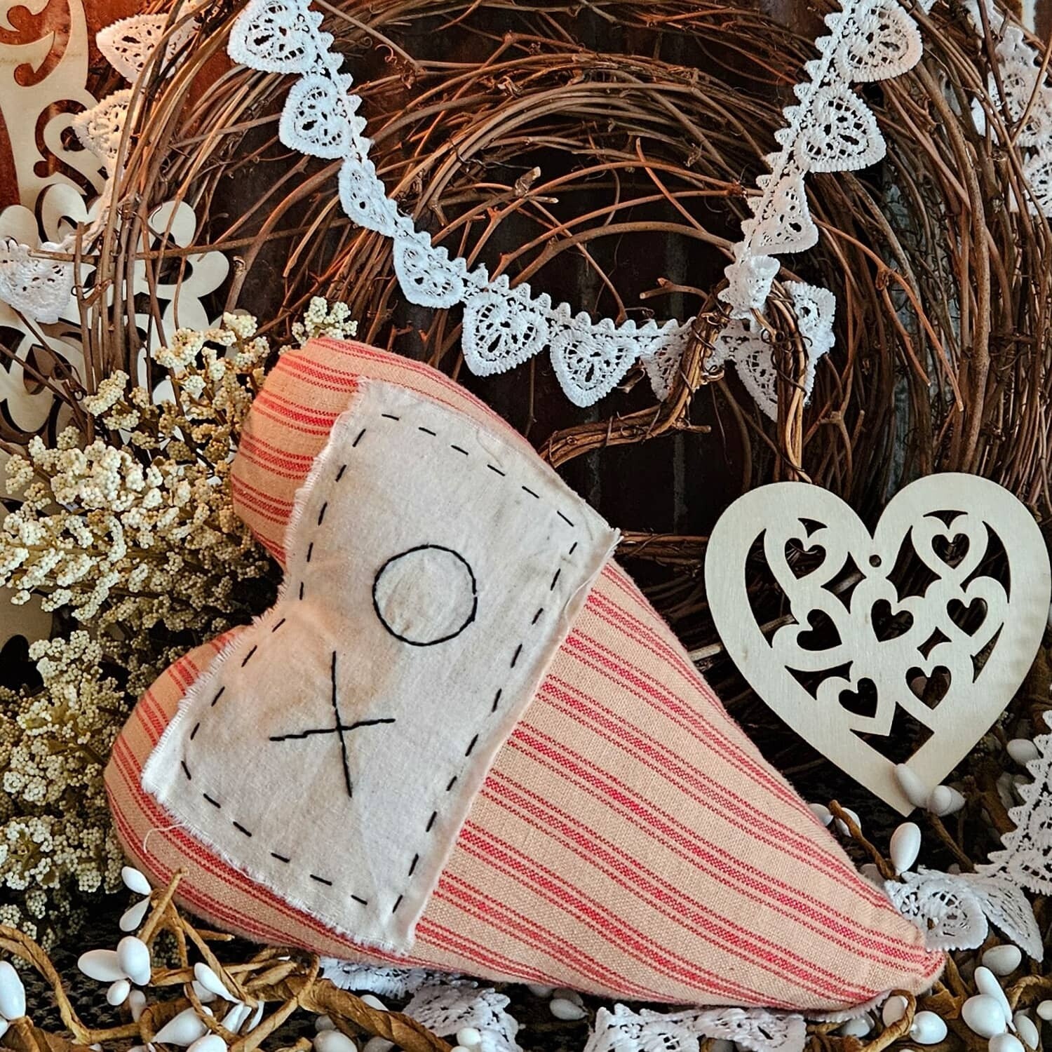 Kiss and Hug Bowl Filler Pillow | Nana's Farmhouse - Nana's Farmhouse