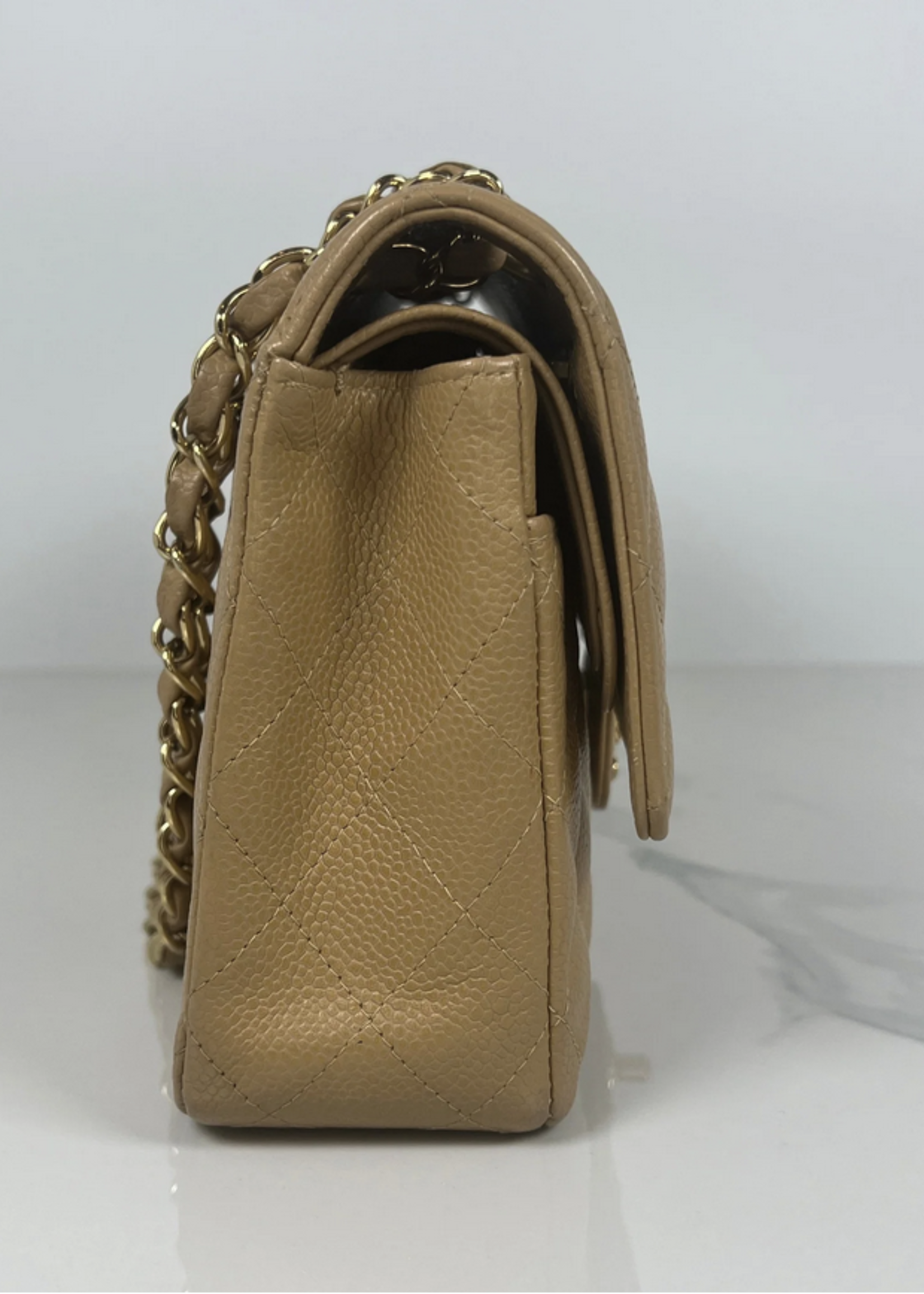 CHANEL Medium Classic Caviar Beige - Ladybird