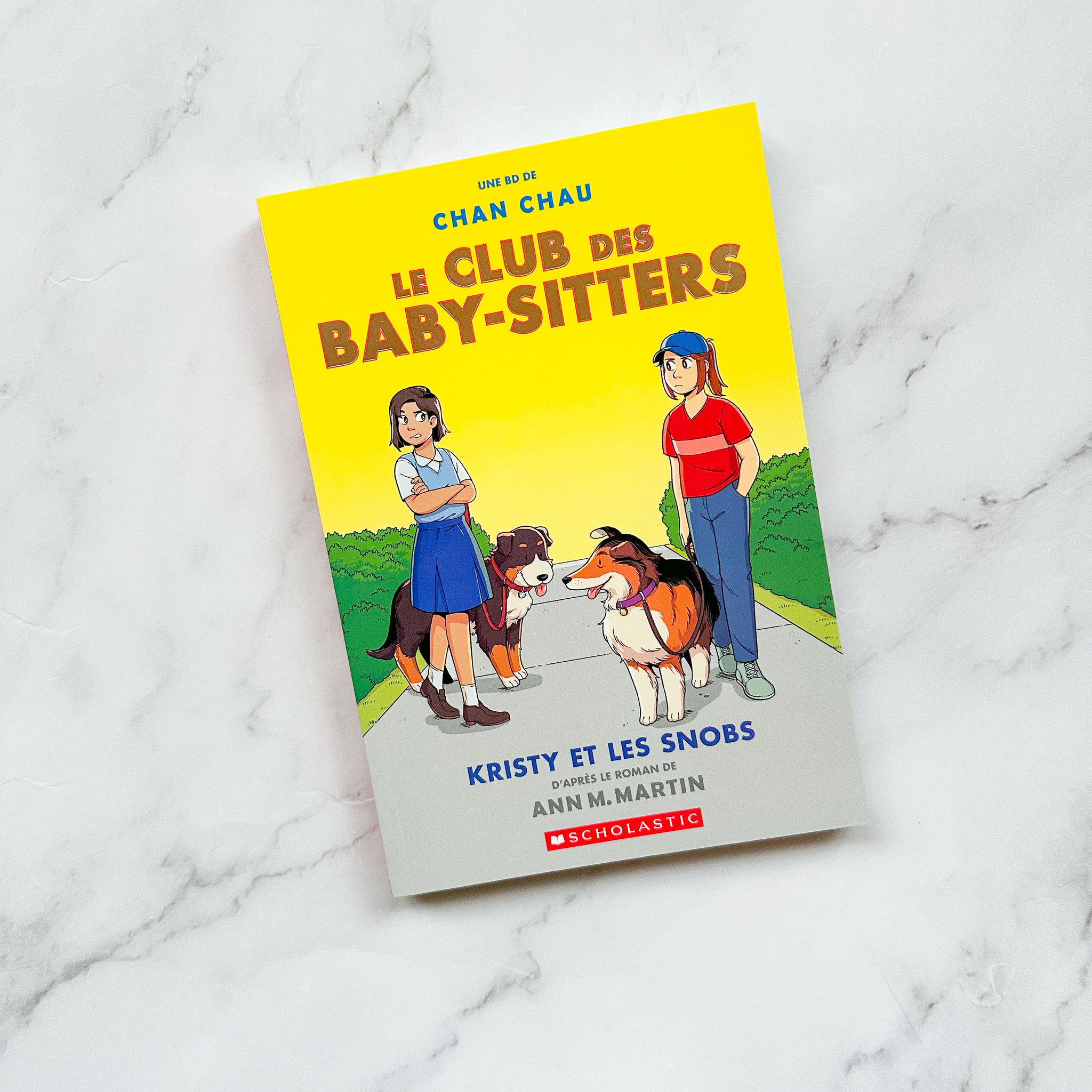 LIVRE - CLUB DES BABY-SITTERS 10 : KRISTY ET LES SNOBS - La Petite Penderie