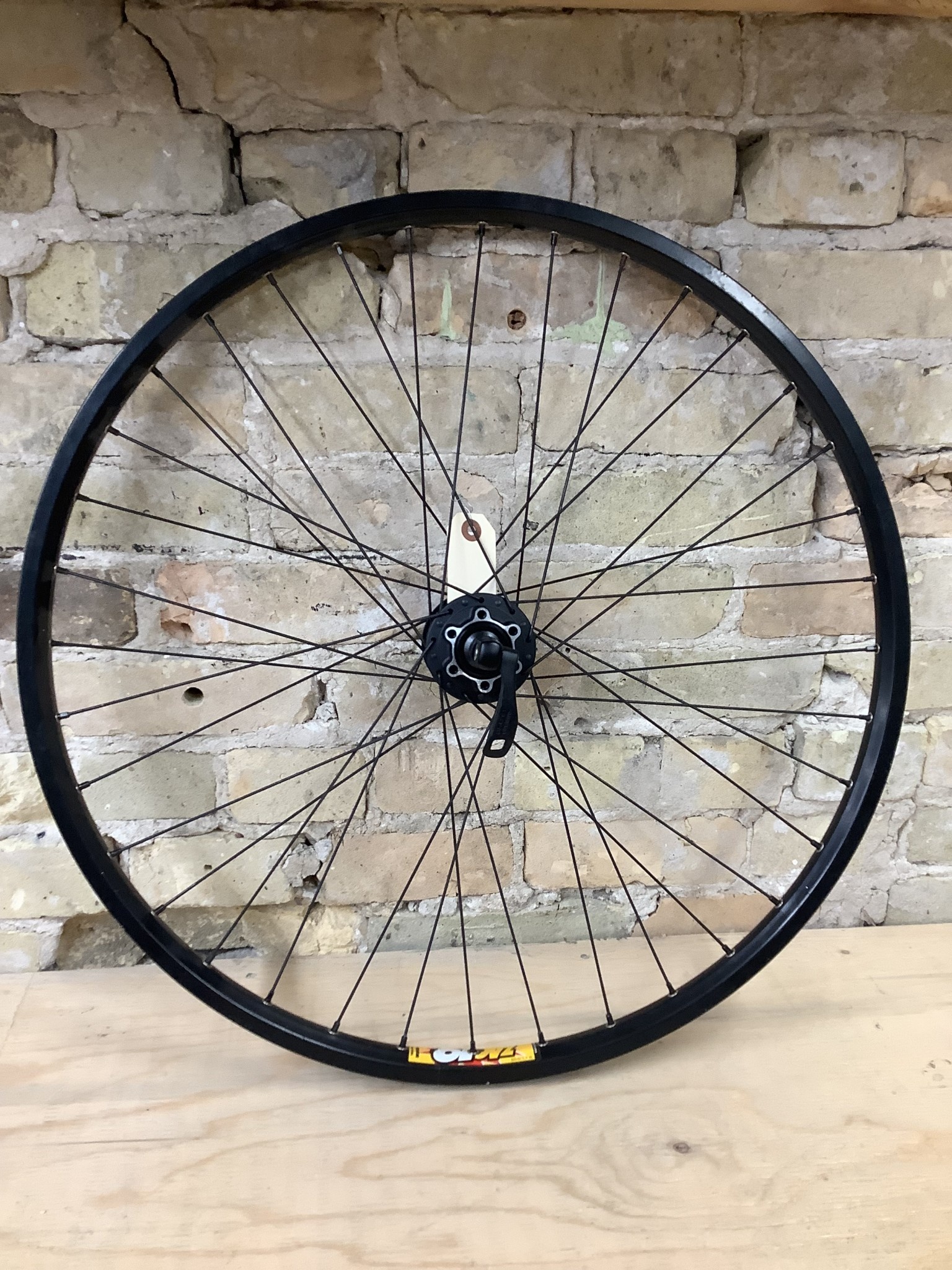 HandBuilt Wheel 26" ZAC19 Black Butted Spokes Deore Disc Front ...