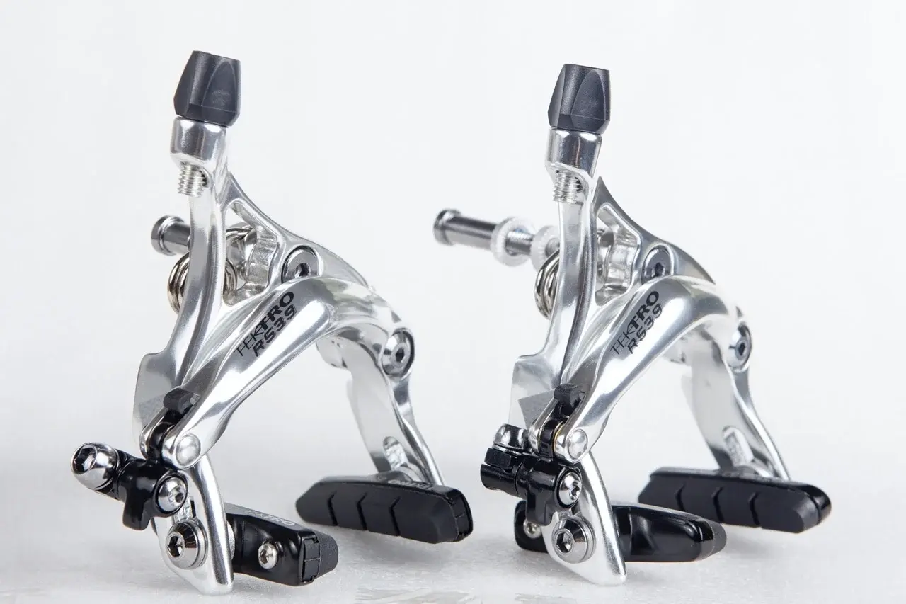 Tektro Tektro R539 Recessed Caliper Brake Set Silver 47-57mm - Natural Cycleworks