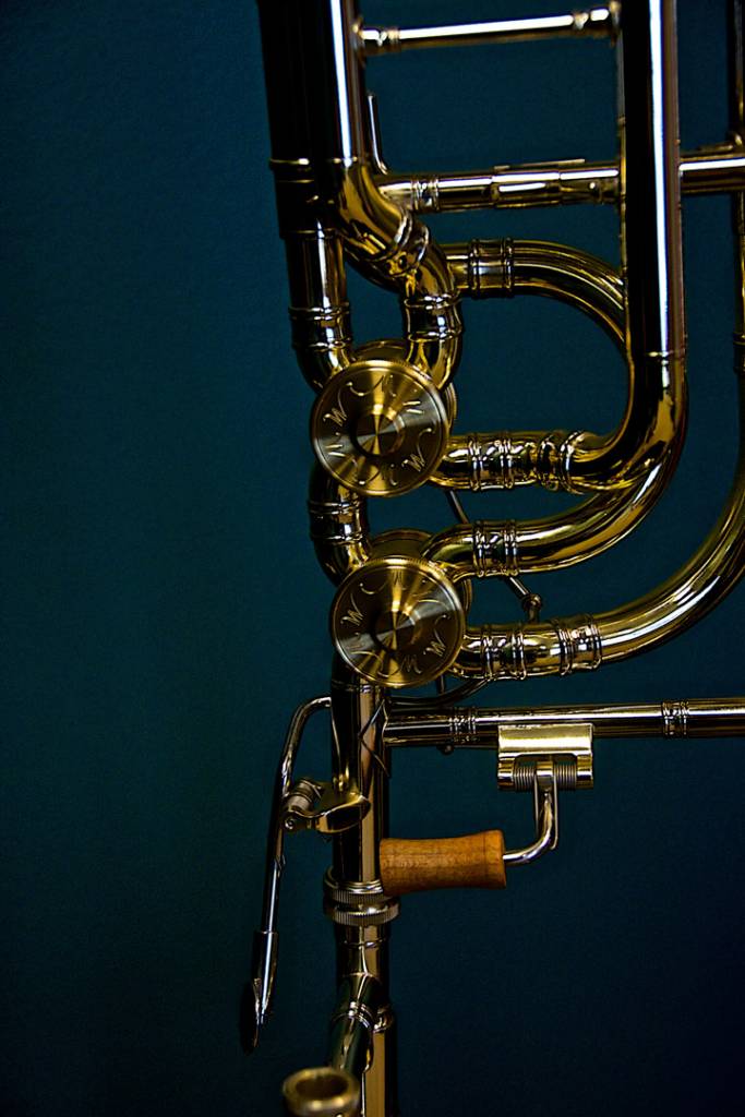 M&W Trombones M&W 929 Large Bore Double Valve Bass Trombone Bb/F/Gb ...