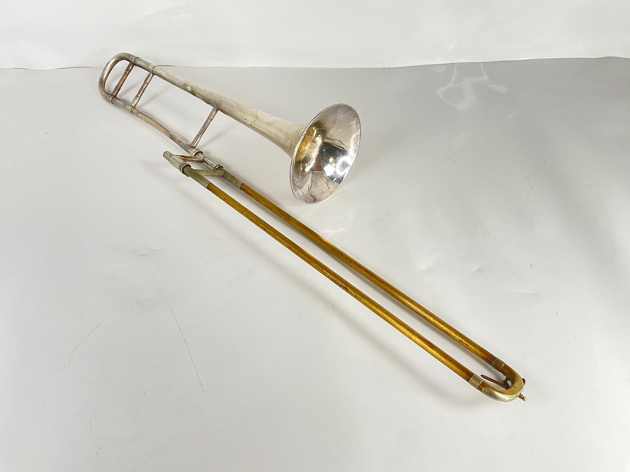 Bach Used Bach 16S Bb Tenor Trombone (SN: 3562) - Dillon Music