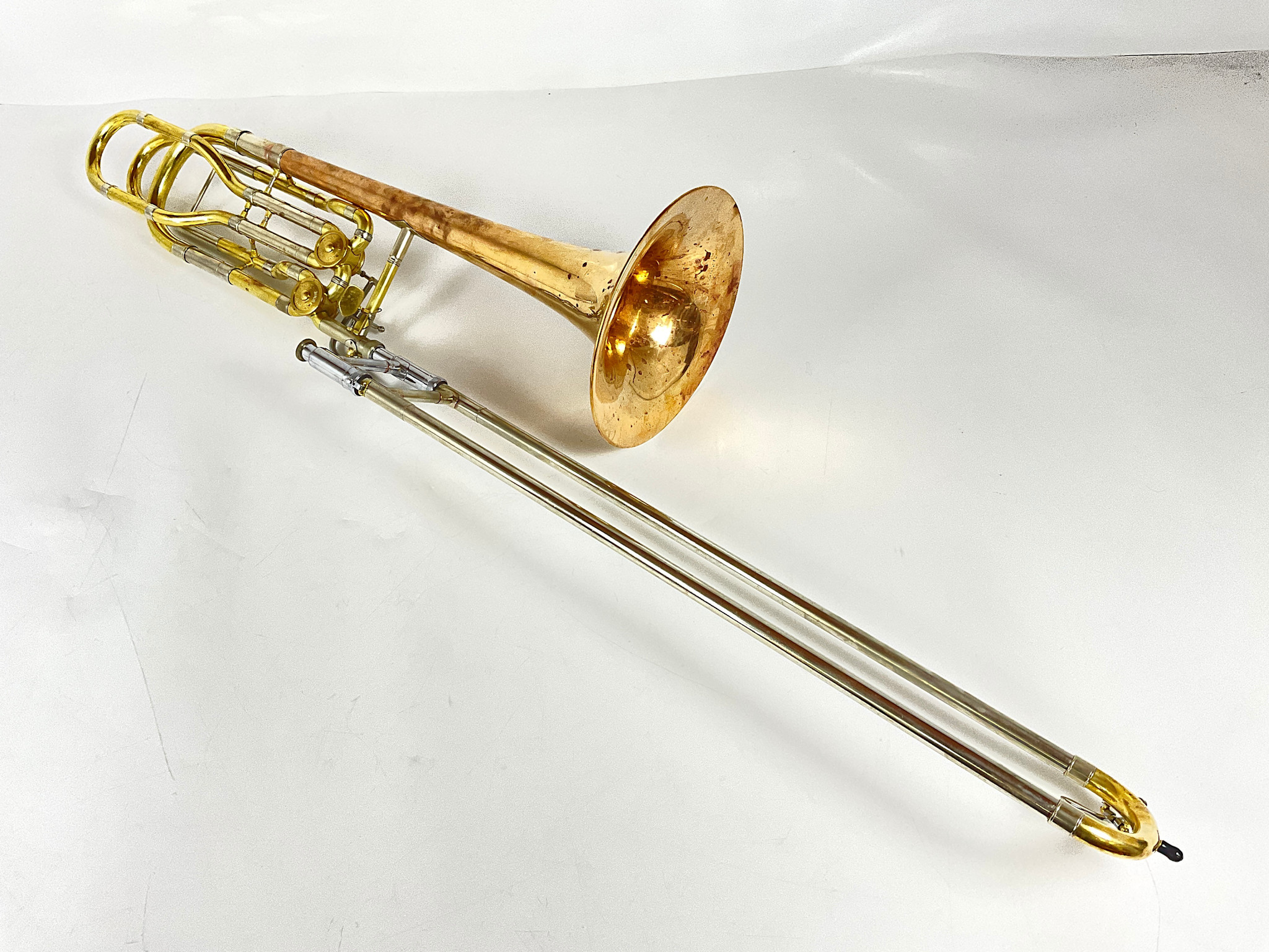 Used Holton TR180 Bb/F/D Bass Trombone with Instrument Innovations Rot ...