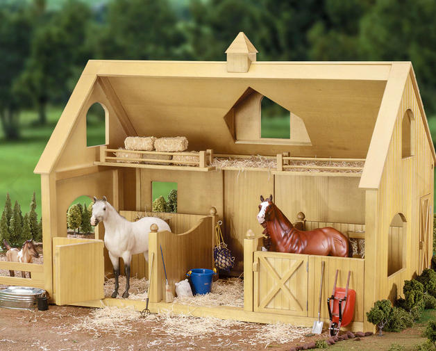 Breyer Deluxe Wood Barn with Cupola - Beyond the Barn