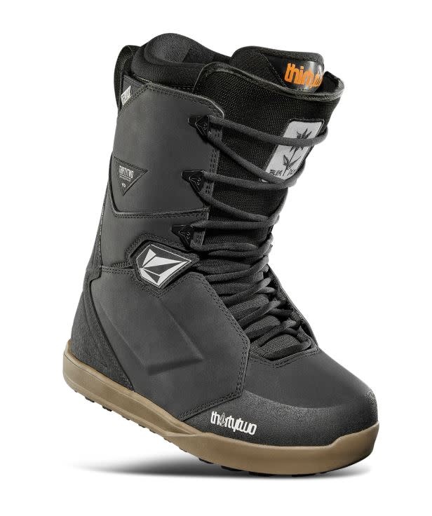 Thirty-Two Men's Lashed x Volcom - Black/Gum - - Attic Skate & Snow Shop