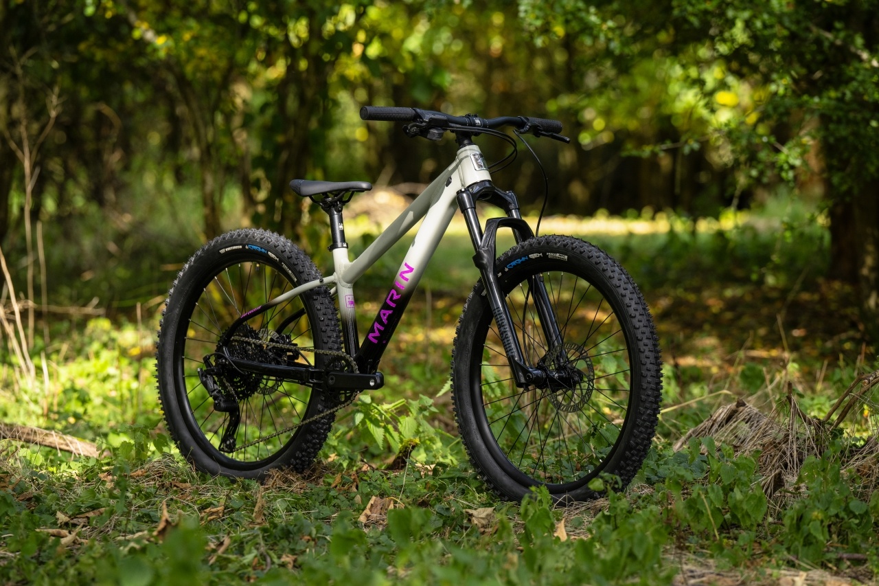 Marin 24 SAN QUENTIN 24" GREY/BLACK - Cyclezone Rotorua Ltd