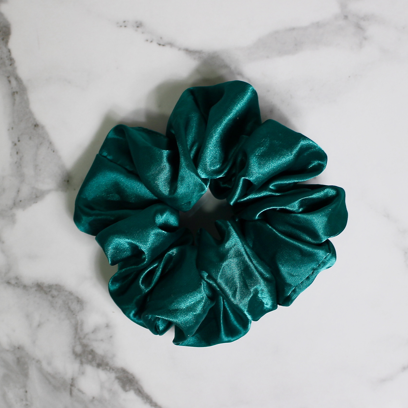 Chouchou en satin Monaco - Les Précieuses