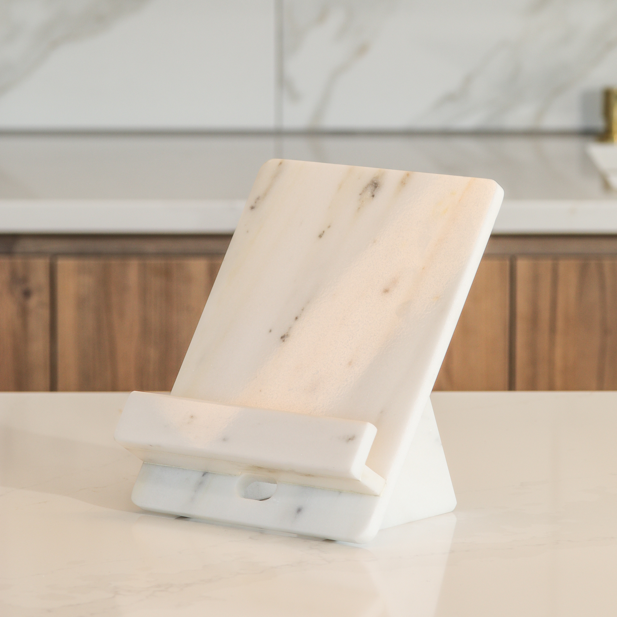 CASSANDRA LOIGNON - Support à livre en marbre - Les Précieuses