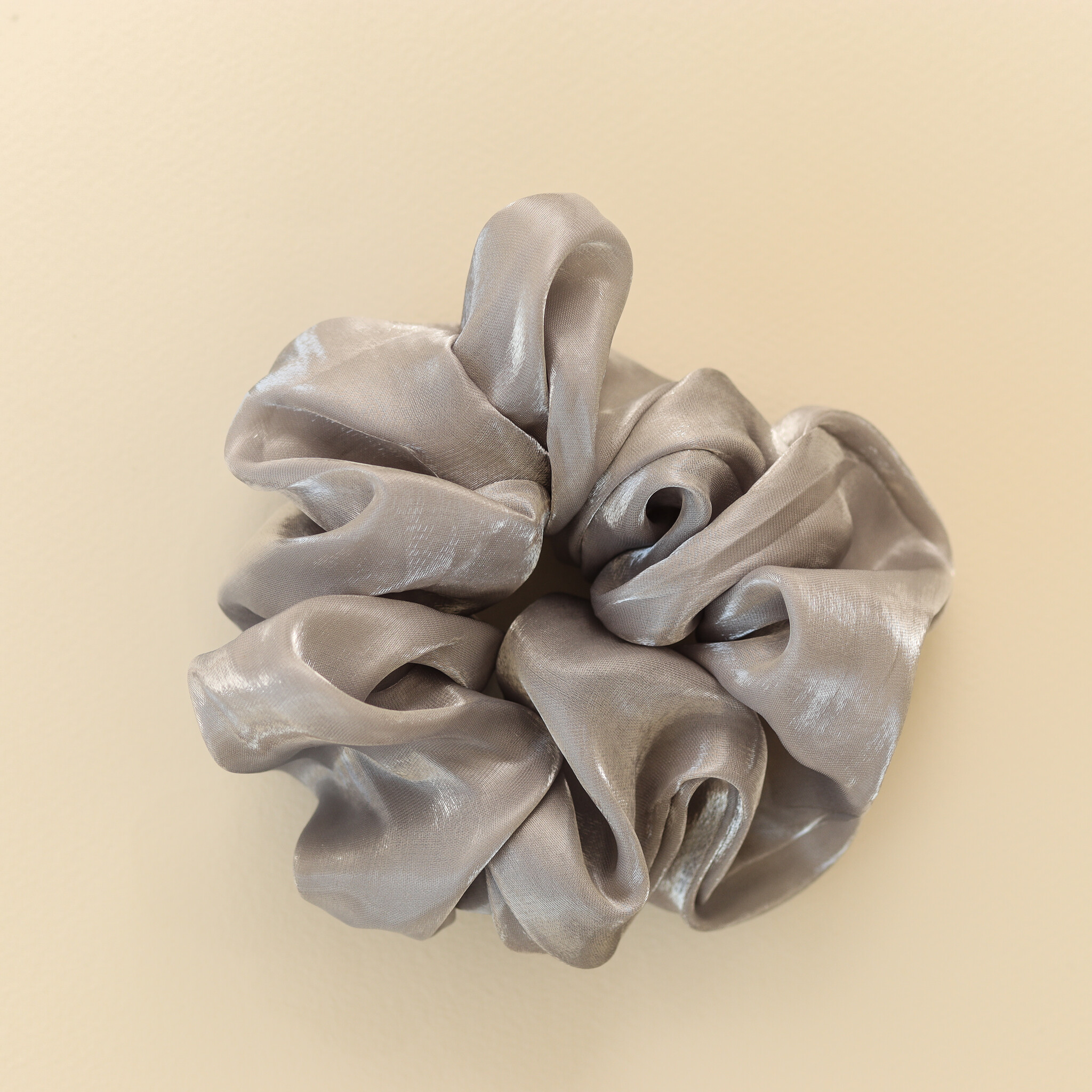 Les Précieuses - Chouchou en organza Gris argenté - Les Précieuses