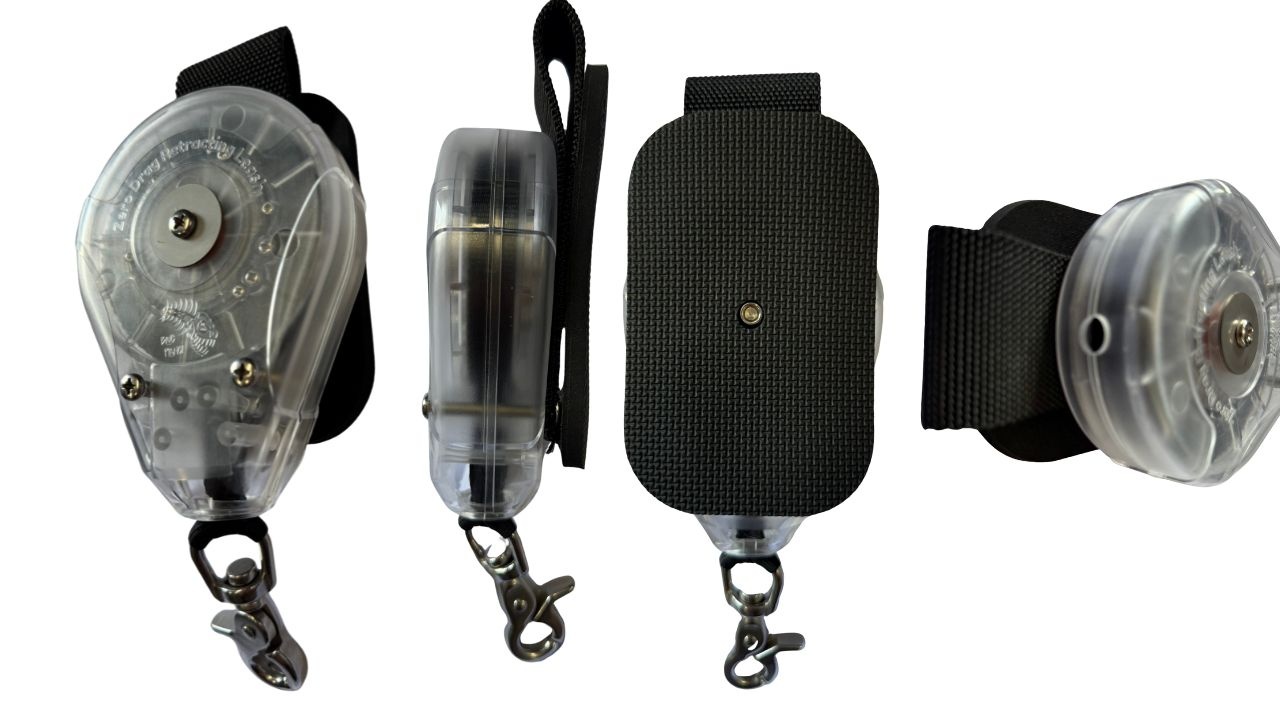 Zero Drag Retracting Leash System