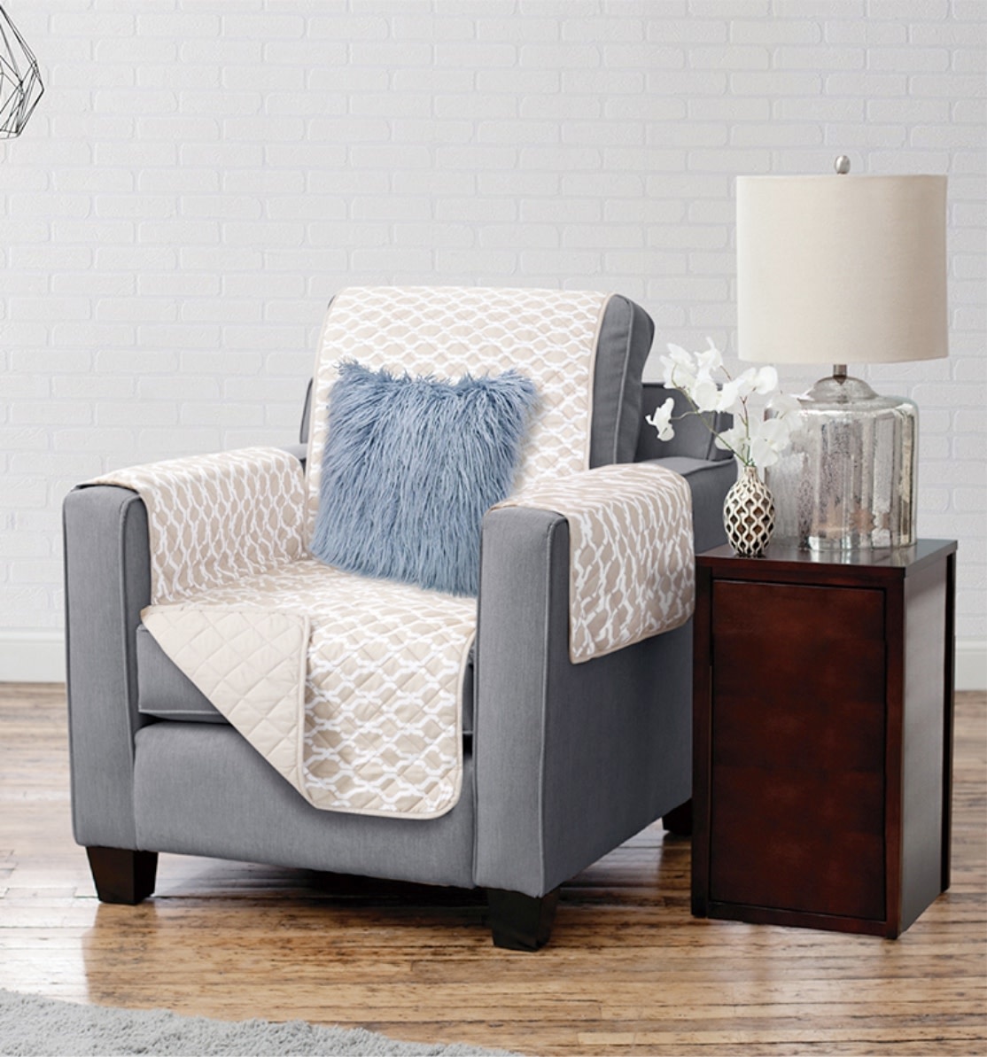 HUDSON REVERSIBLE QUILTED PROTECTIVE SLIP COVER - Oxford Mills Home ...