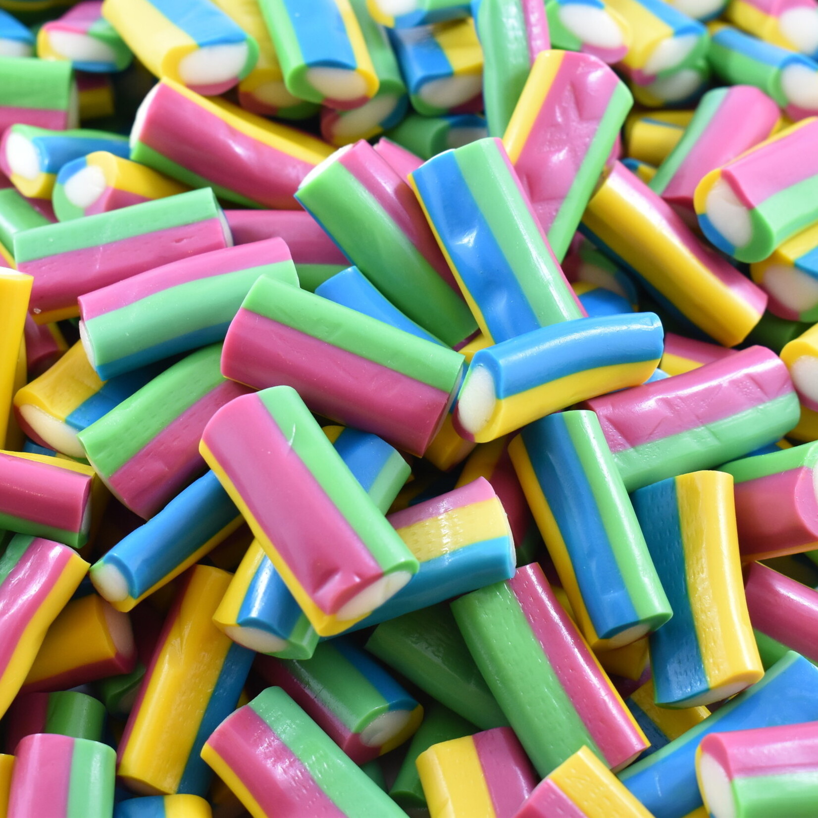 Bonbons Noix Et Cie | Multicolour Blowpipes - Nick & Joe Candy Shop