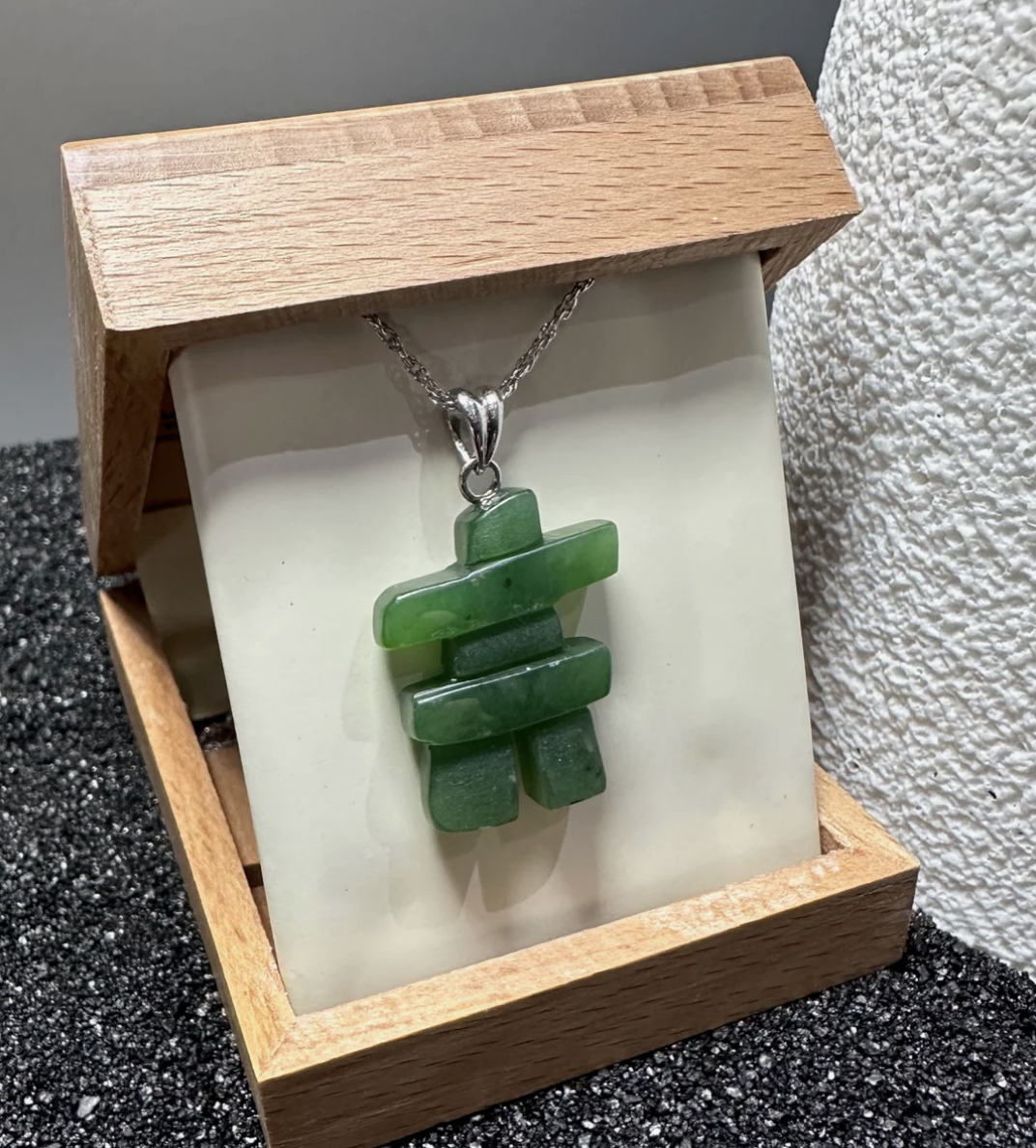 Pendentif Inukshuk Jade - 2060 - La Boutique Boréale