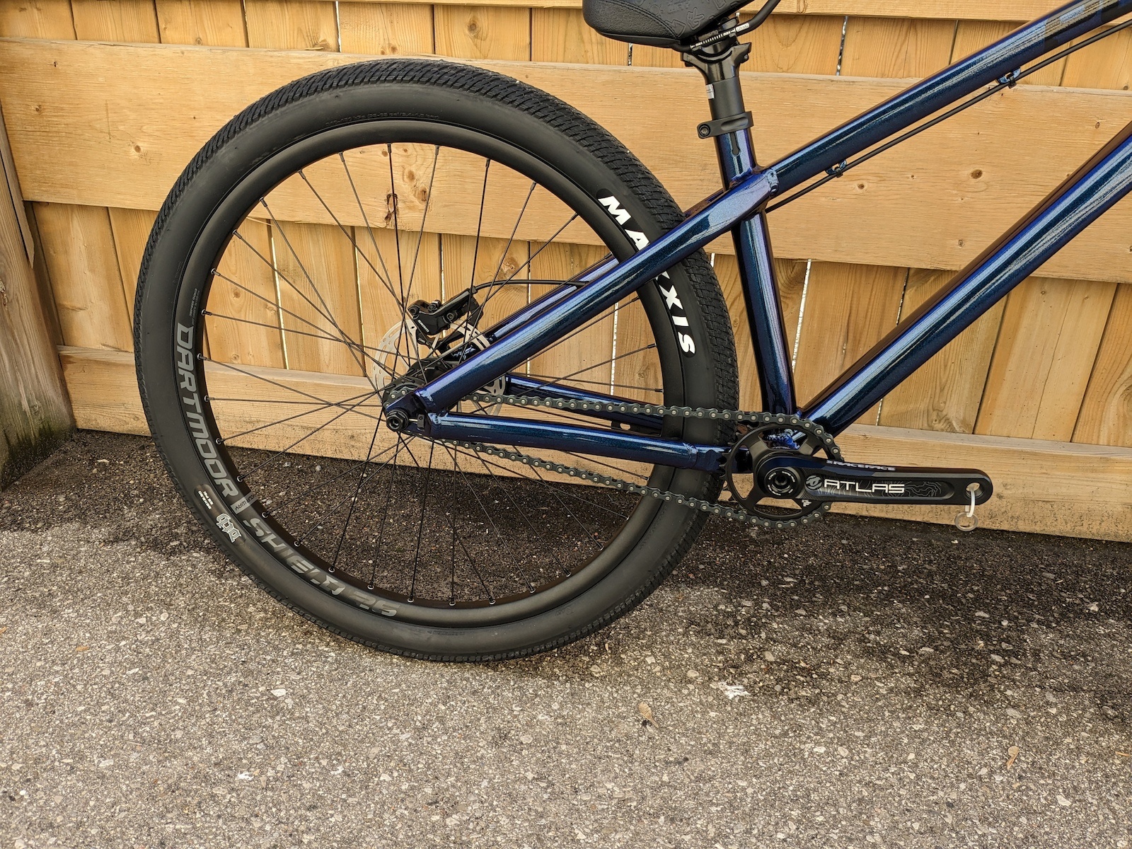 2023 Dartmoor Two6Player Pro Pike, 26" wheels, glossy Cosmic. - ZM ...