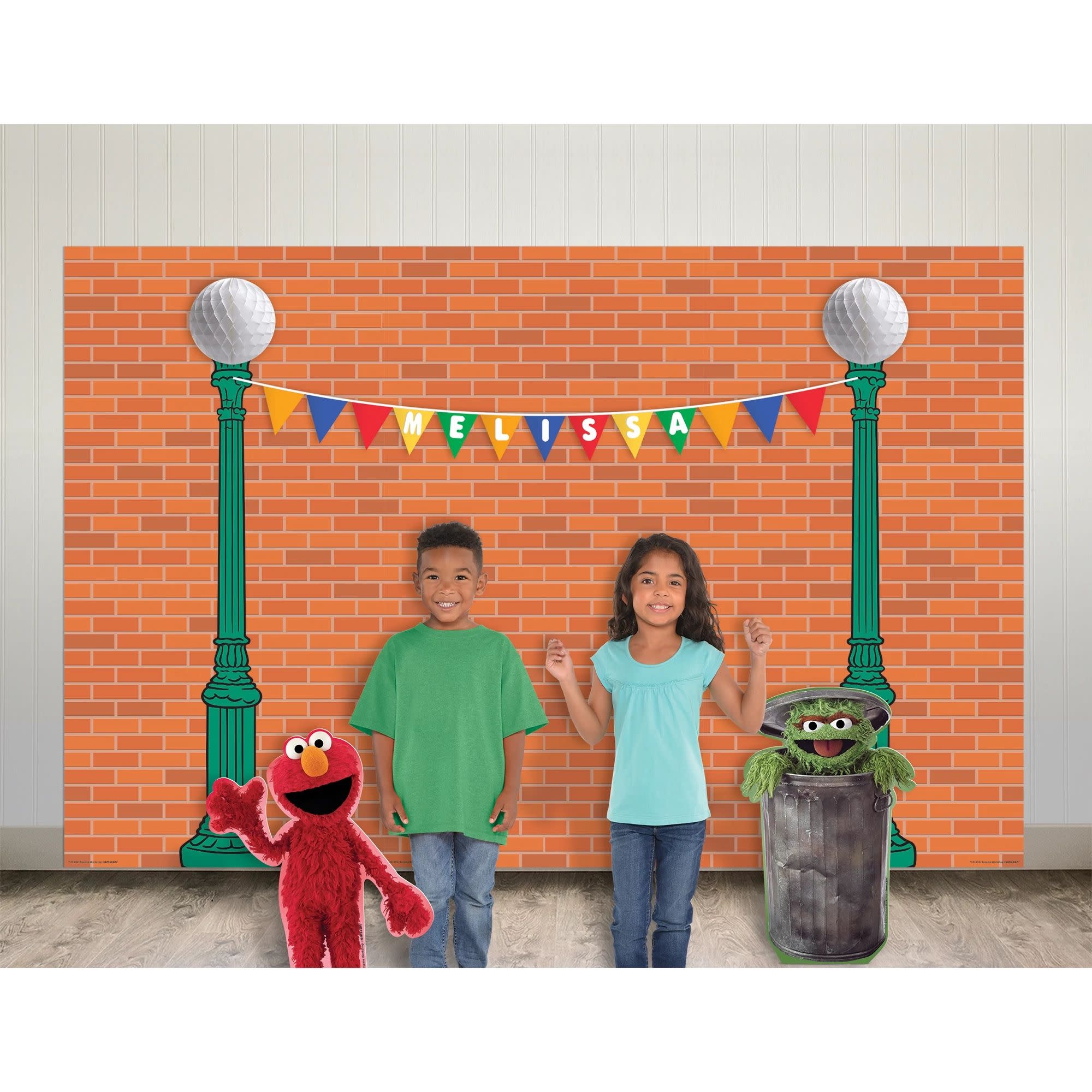 Amscan Inc. Everyday Sesame Street Personalized Backdrop Kit - فانتسي بارتي