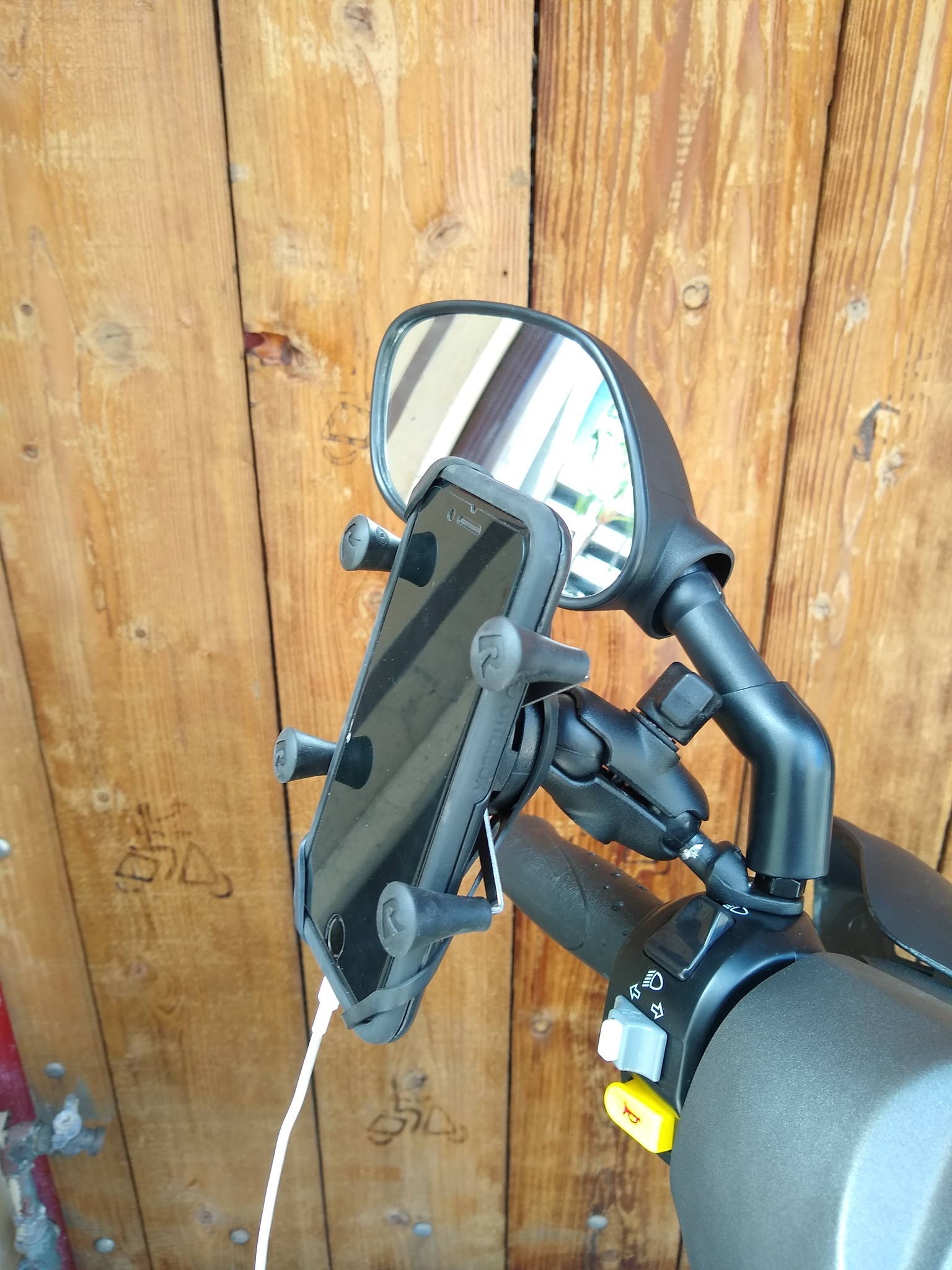 Small Ram Mount Phone Mount - Hawaiian Style Sales