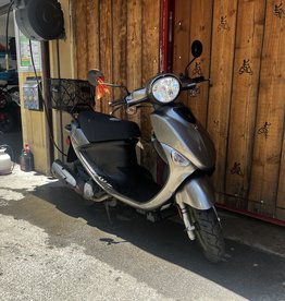 Certified Pre-Owned Mopeds & Scooters - Hawaiian Style Sales