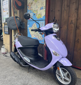 Certified Pre-Owned Mopeds & Scooters - Hawaiian Style Sales