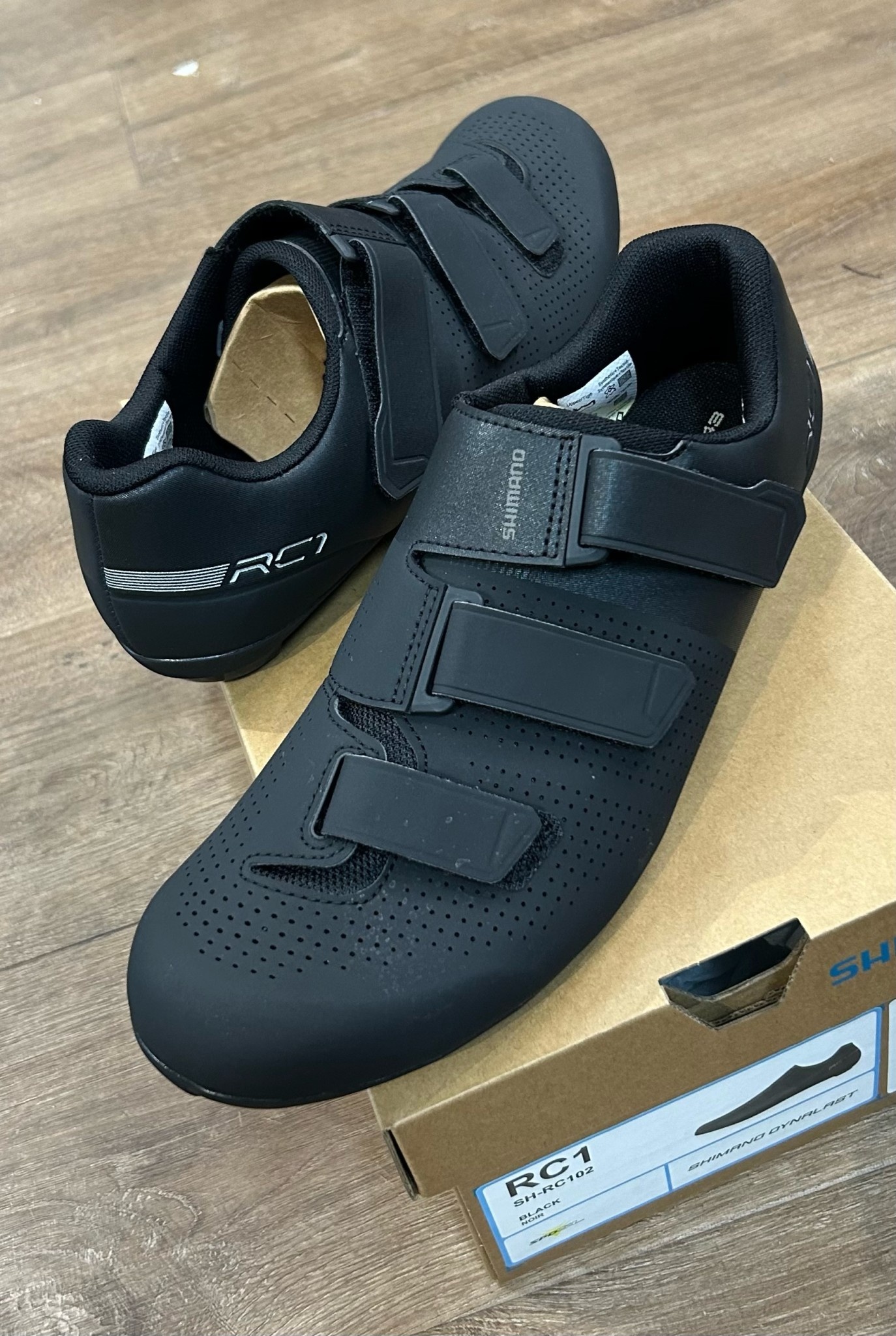 SH-RC102 Road Shoes Black - The Bike Place
