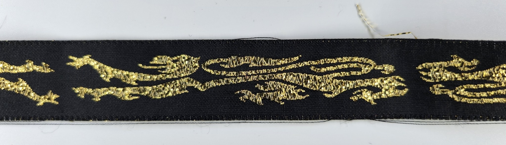 Lion Passant Trim, Scottish, Gold/Black - Cloak & Dagger Creations