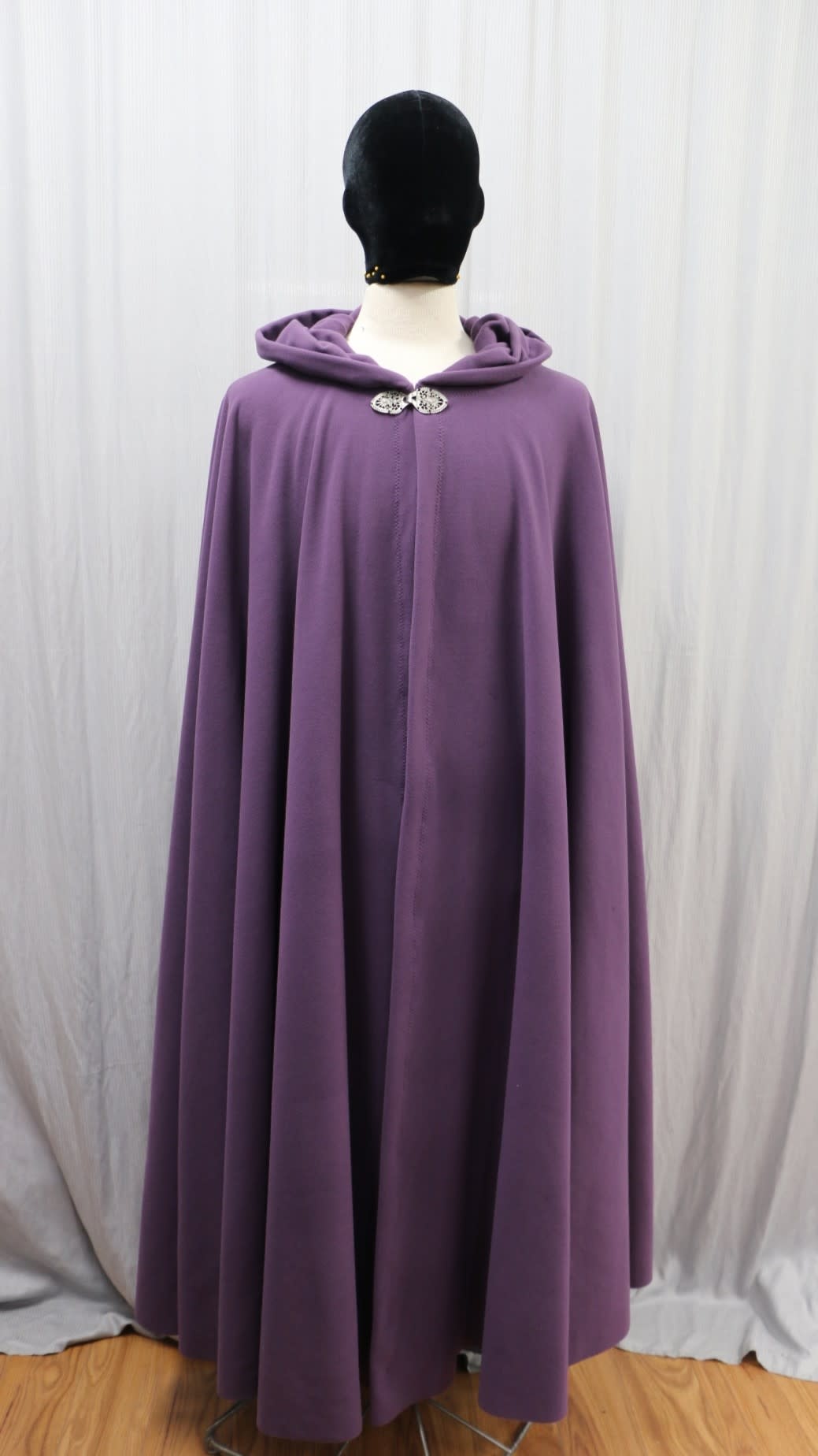 5519 - Washable Purple Fleece Full Circle Cloak - Cloak & Dagger Creations