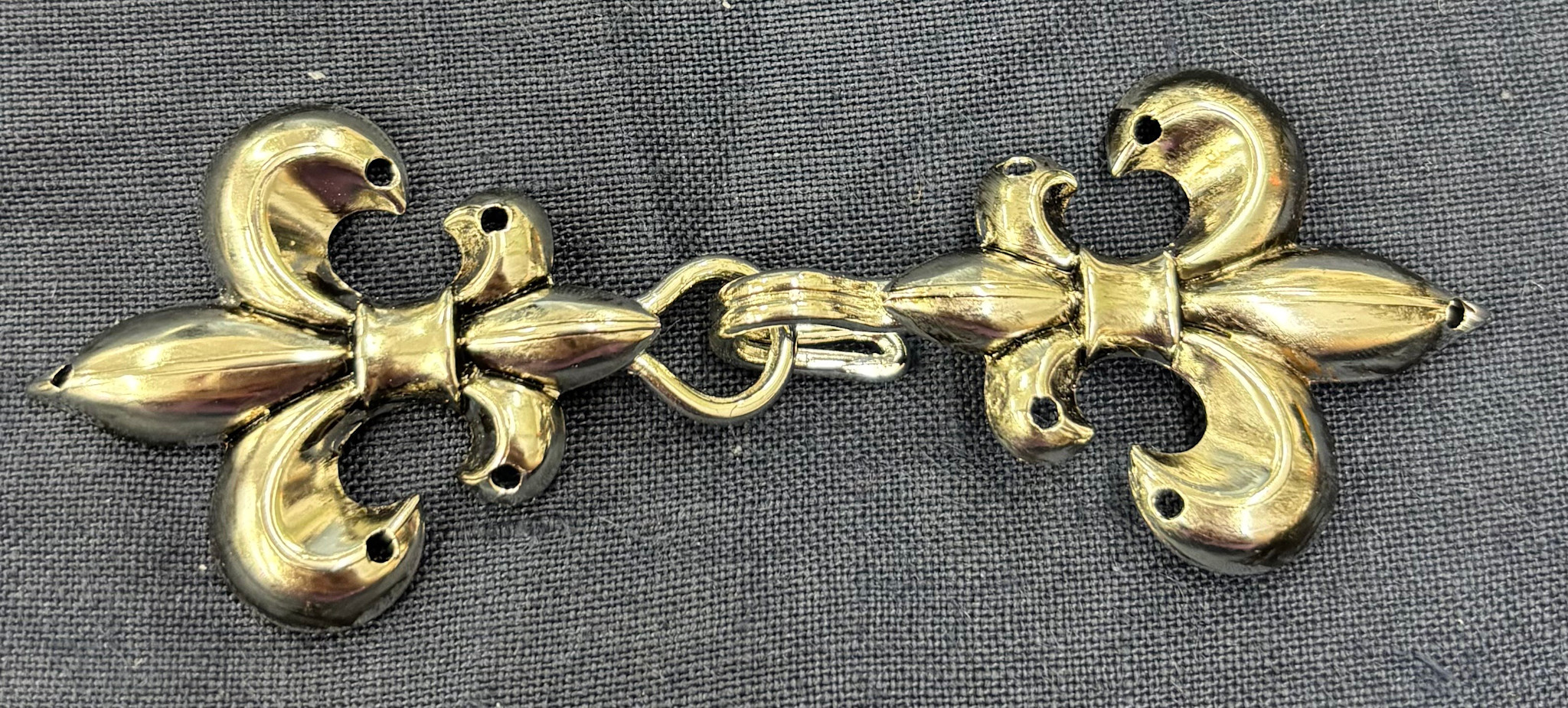 Fleur De Lis Mini Cloak Clasp - Silver Tone Plated - Cloak & Dagger ...