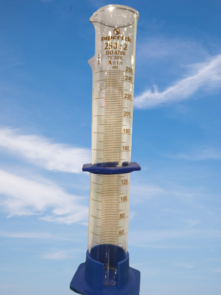 Supertek Scientific Scientific Labware Glass Graduated Cylinder 250 mL ...
