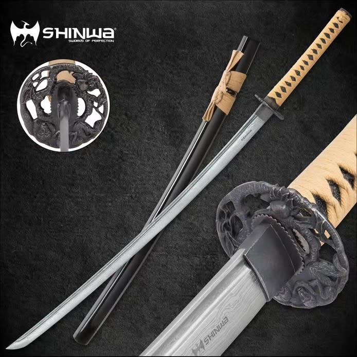 Shinwa Makaku Katana / Samurai Sword - Hand Forged Damascus Steel ...