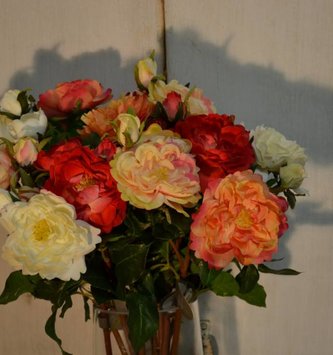 Silk Roses | Artificial Roses That Look and Feel Real - The Last Straw