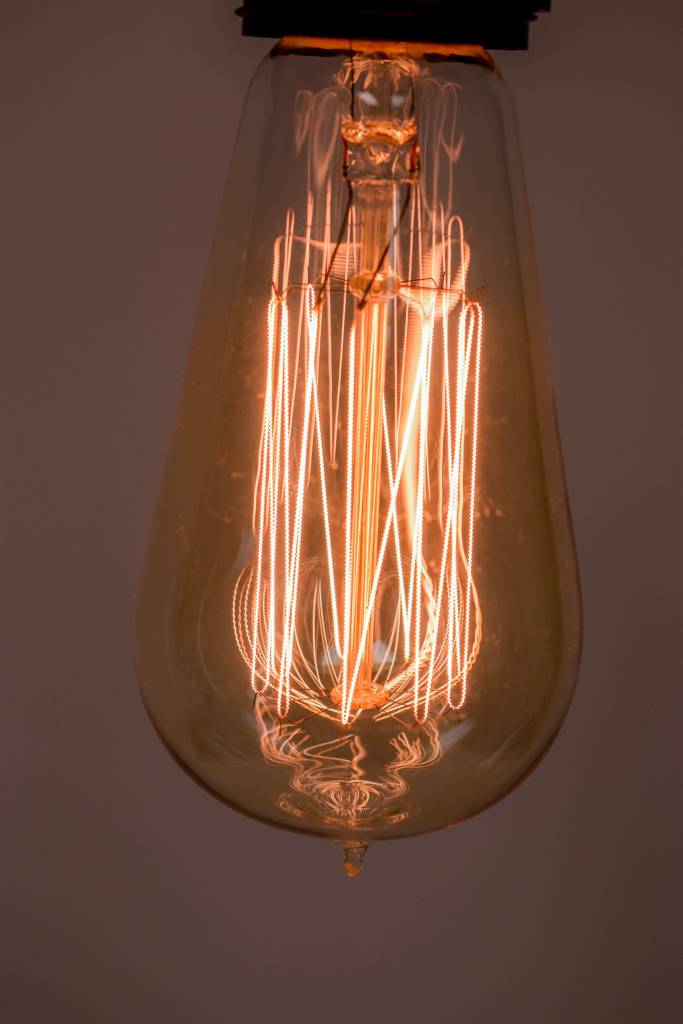 Vertical Edison Light Bulb - The Last Straw