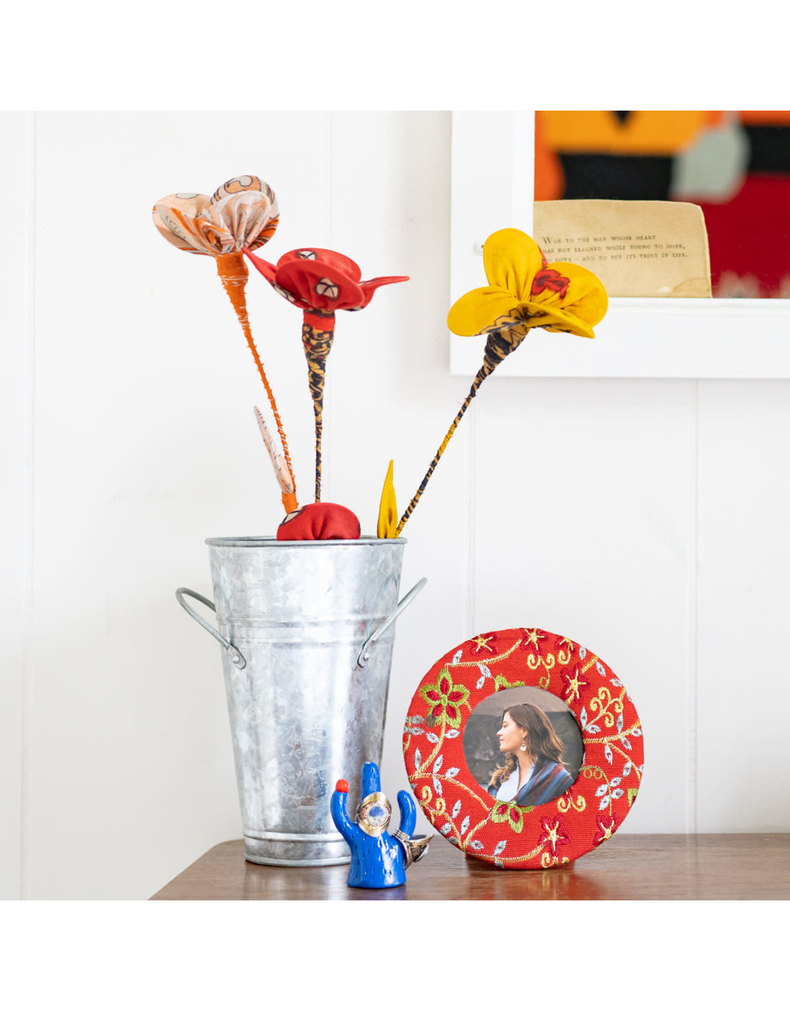 Recycled Sari Flower, India - Trade Roots