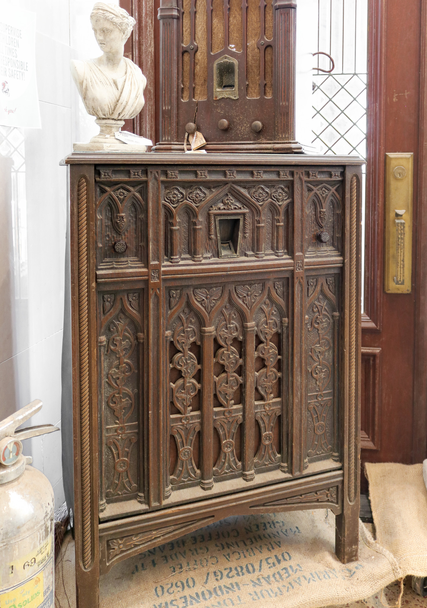 Victorian Radio - Dead People's Stuff "Architectural Antiques + Design"