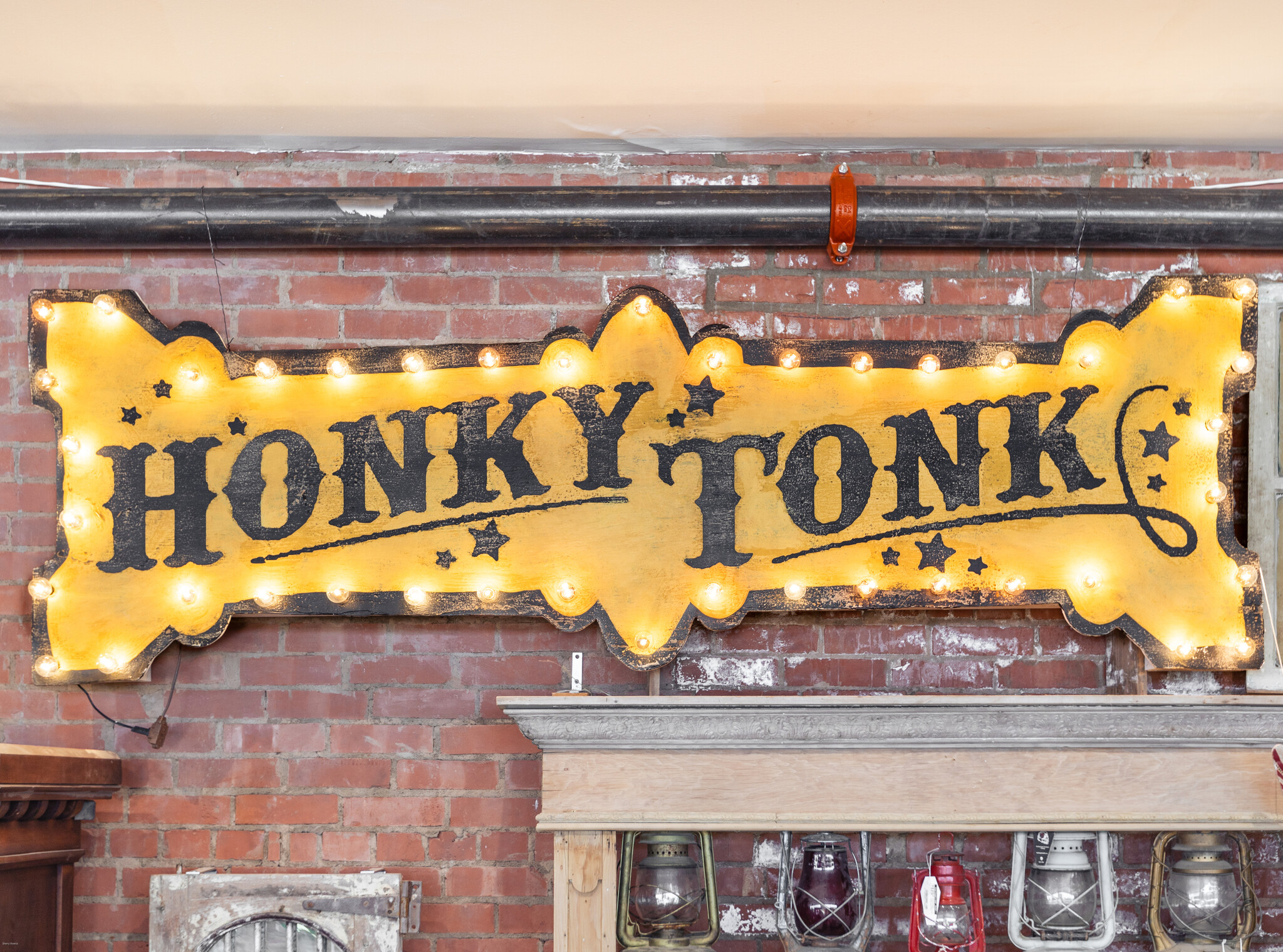 Honky Tonk Light Up Sign - St. Louis - Dead People's Stuff ...