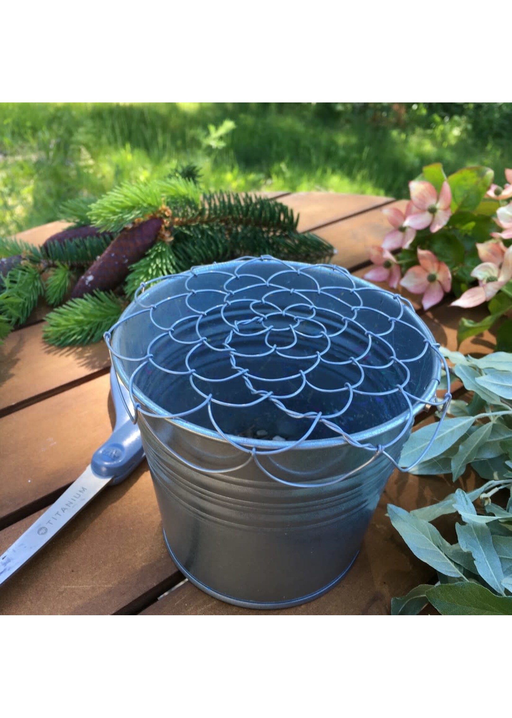 Annabelle Designs 6'' Easy Arranger - The Kitchen Table