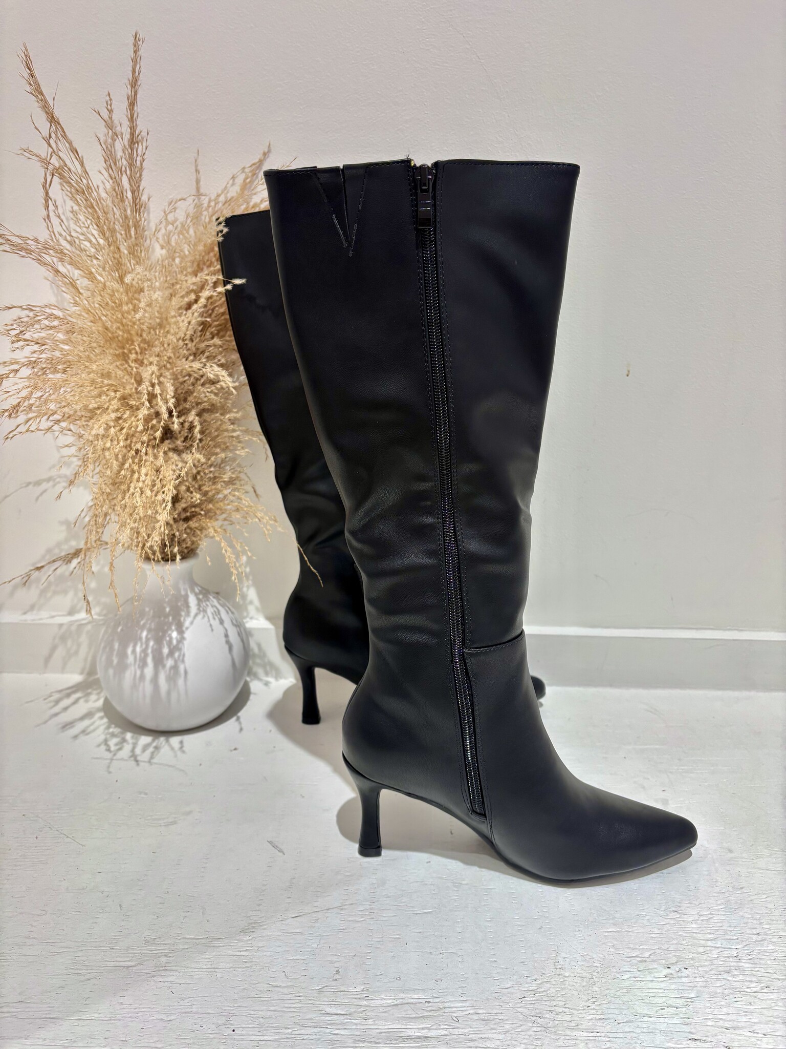 Sam Boot - Women’s Clothing | The Pink Turtle