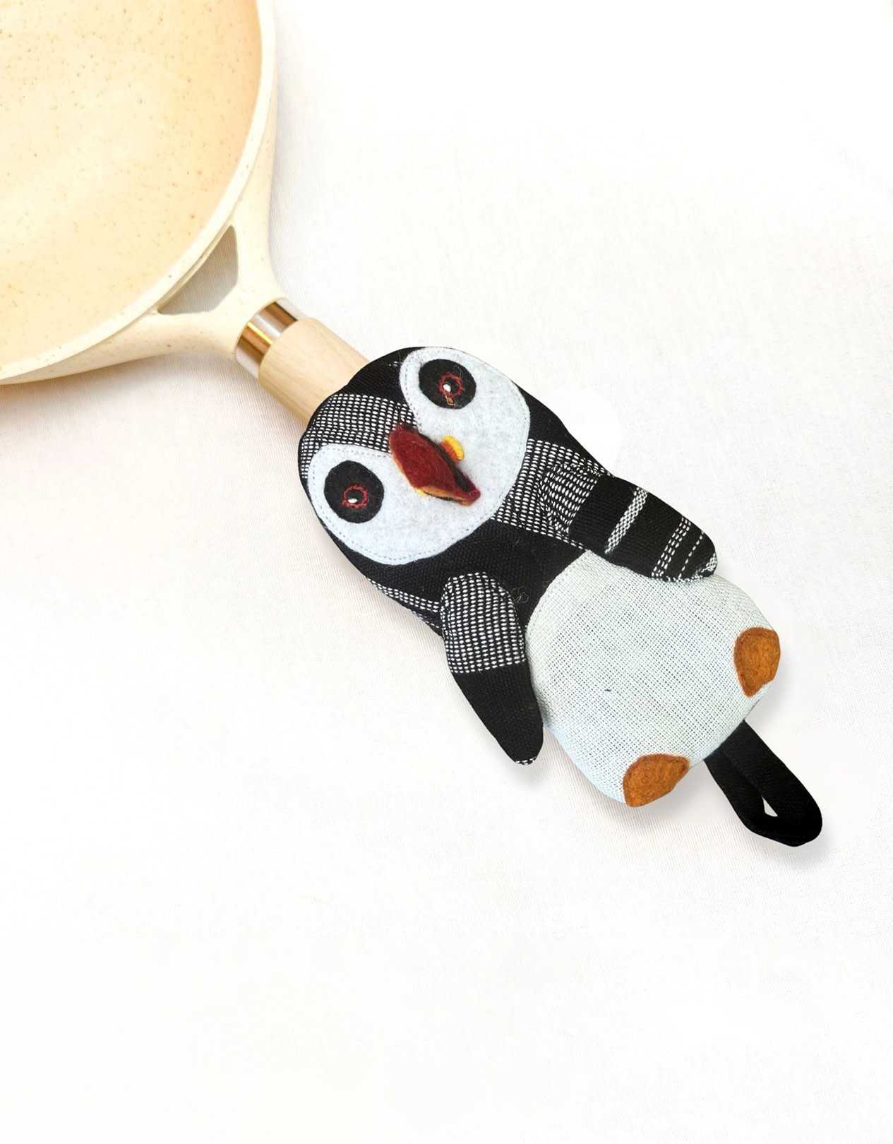 Puffin Skillet Handle Holder from HumanKind Fair Trade - HumanKind Fair ...